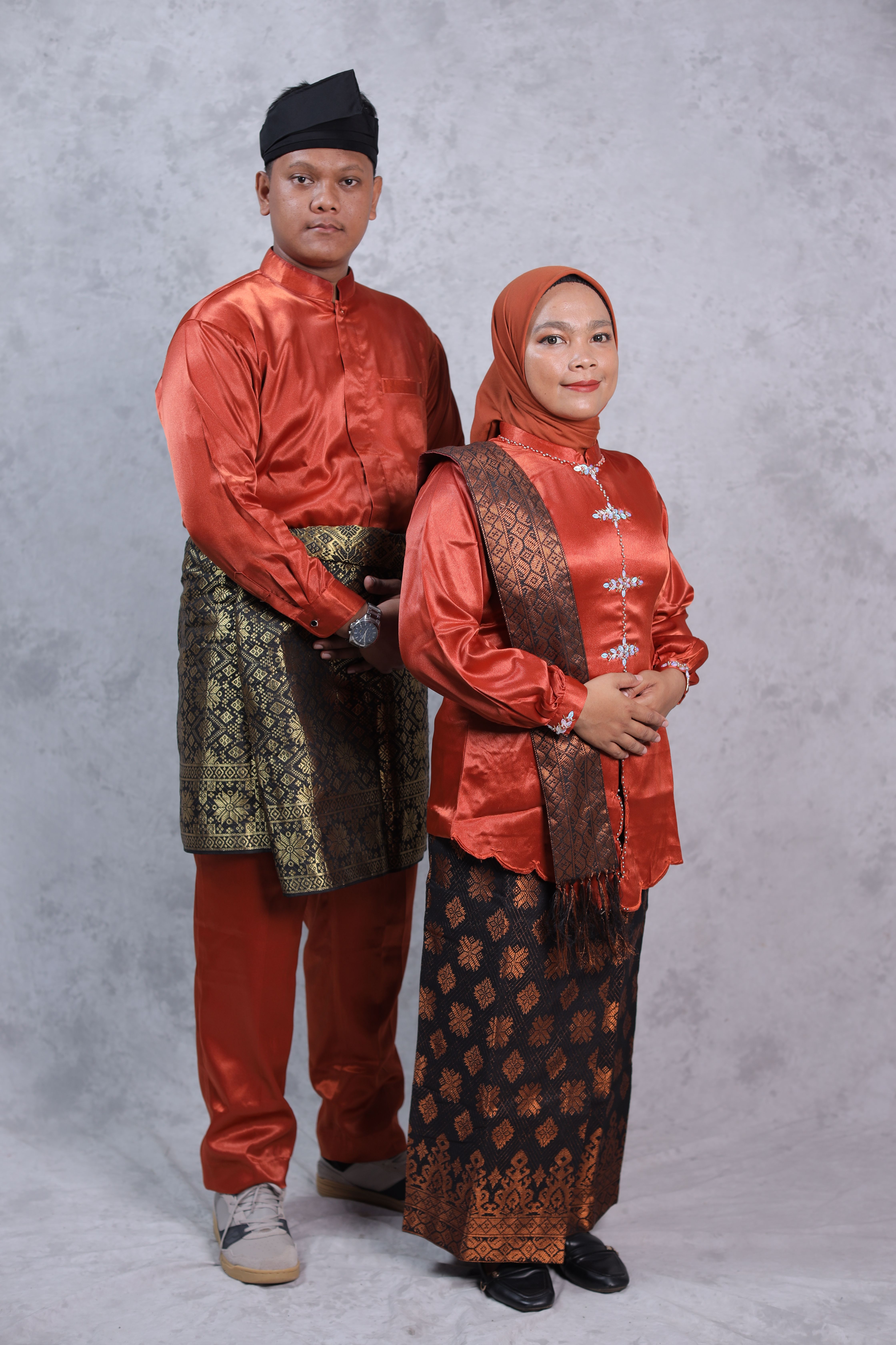 Traditional Southeast Asian Attire Portrait · Free Stock Photo
