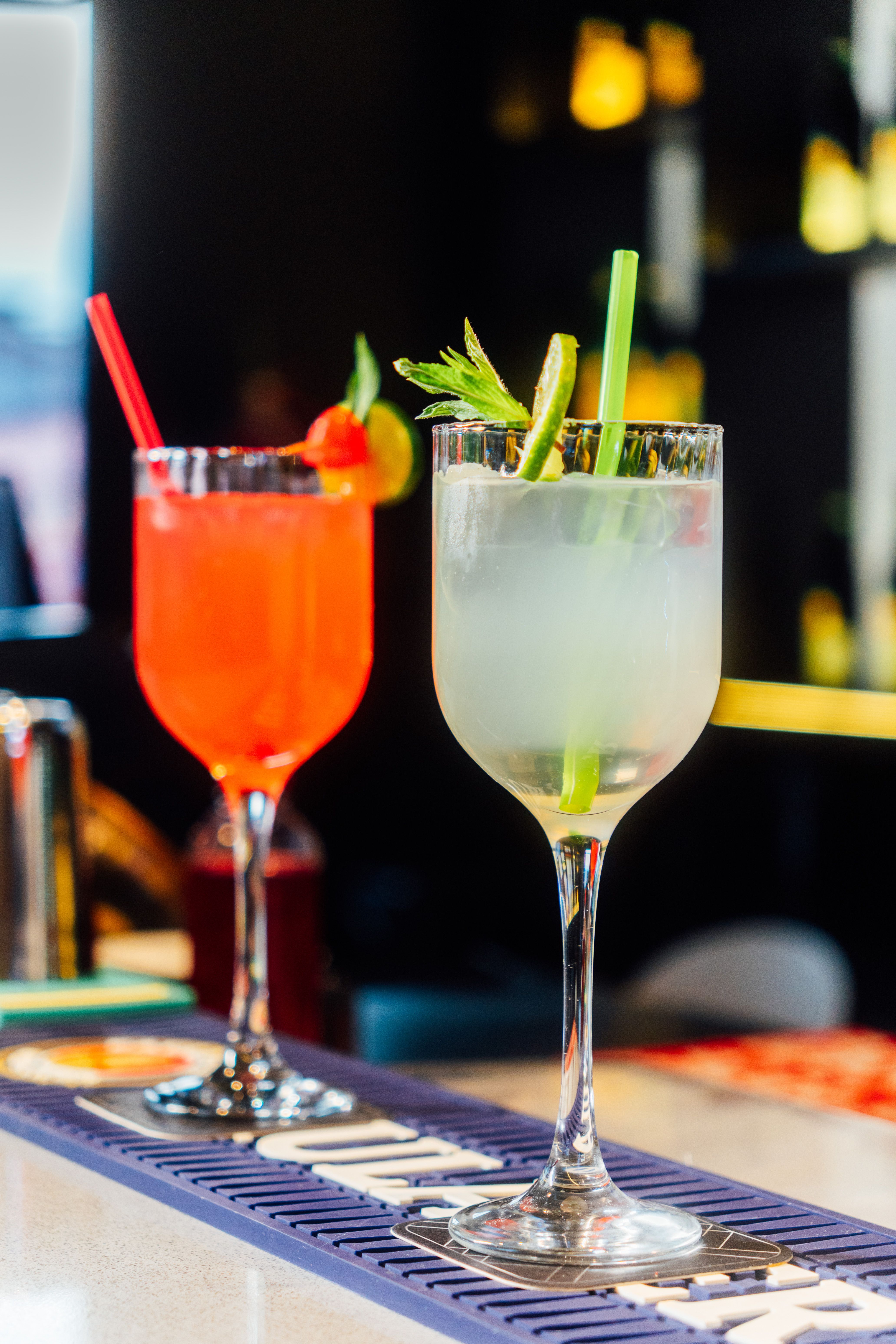 Happy Hour Photos, Download The BEST Free Happy Hour Stock Photos & HD ...