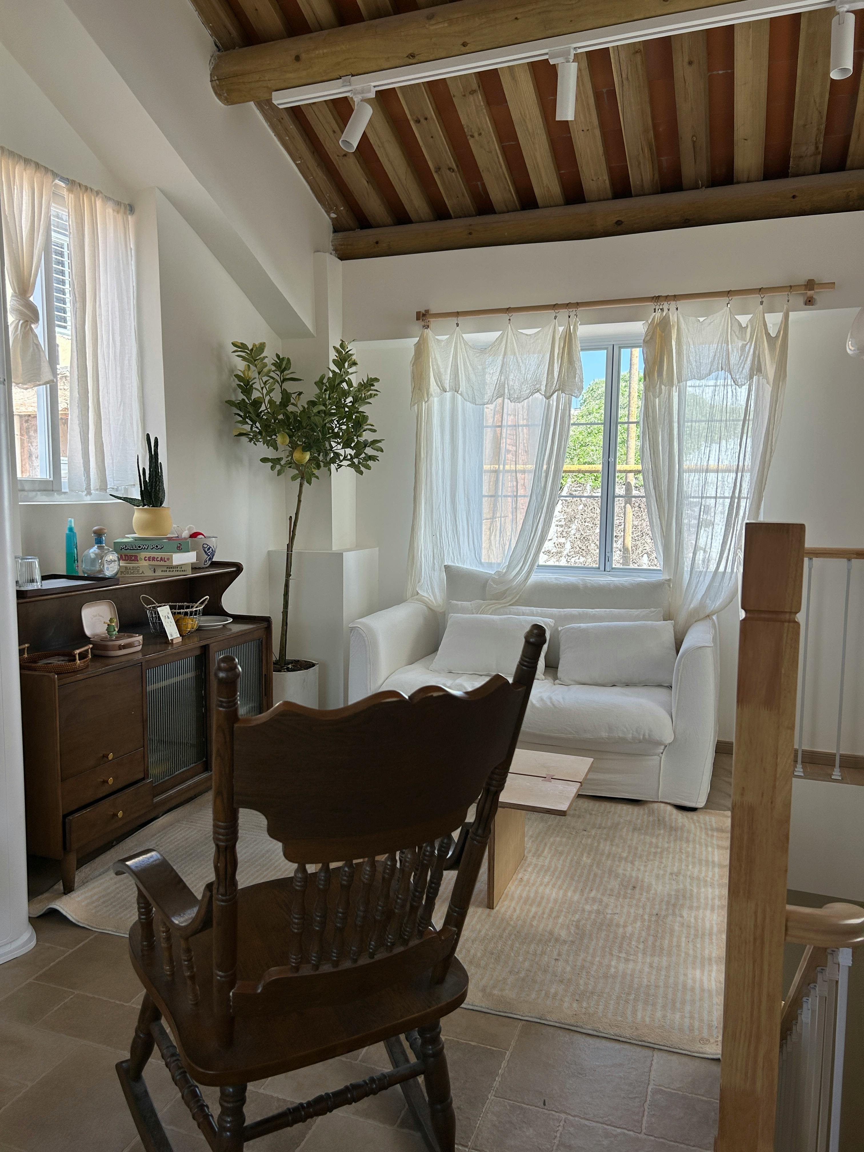 File+On+Table Photos, Download The BEST Free File+On+Table Stock Photos ...