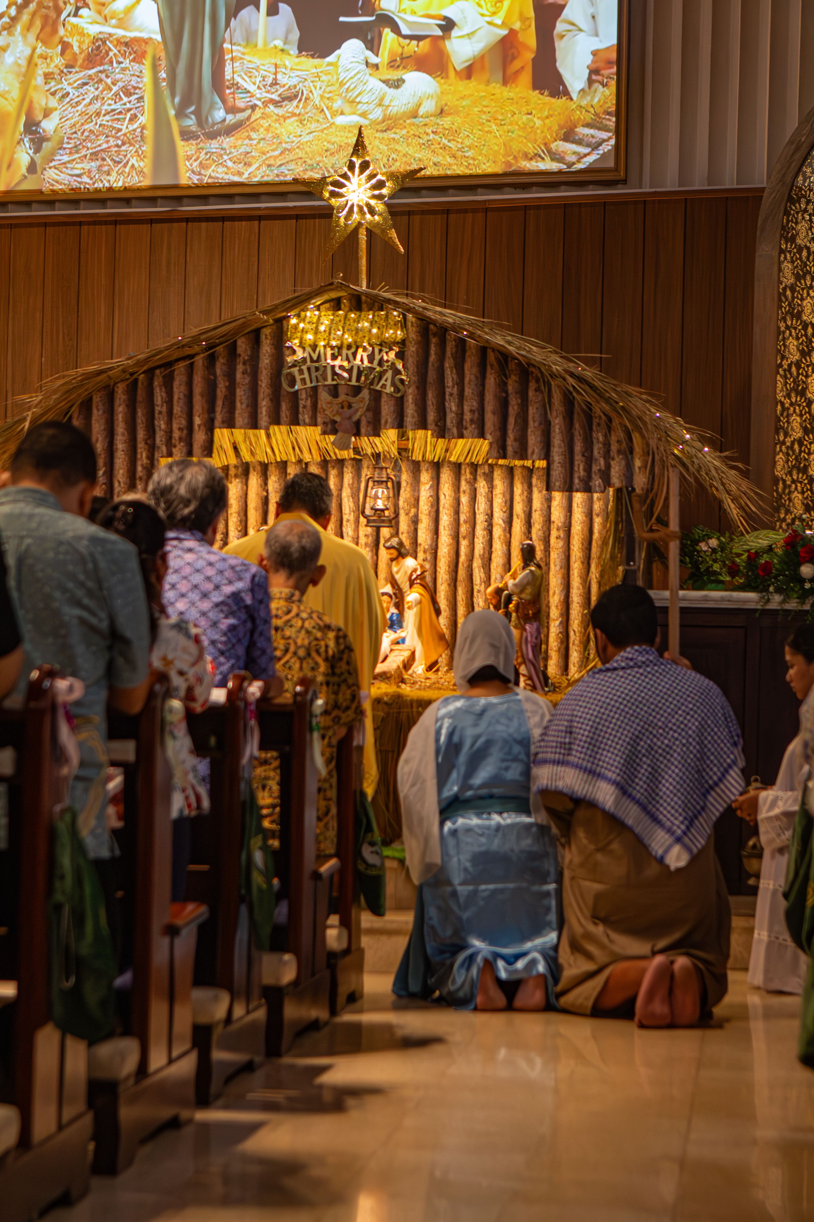 Jesus+As+High+Priest Photos, Download The BEST Free Jesus+As+High ...