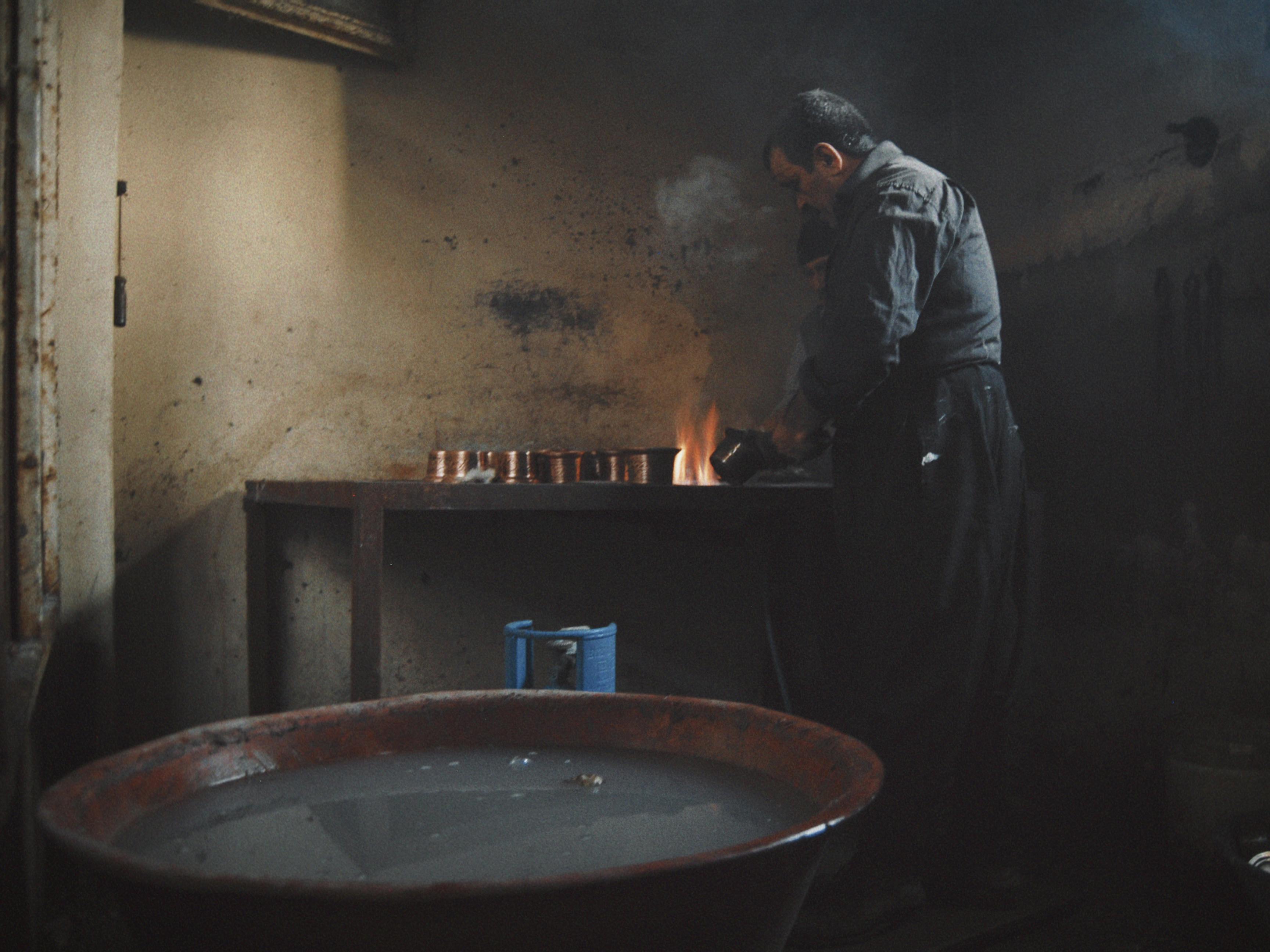 700 000+ Blue Print On Table banque d’images et photos libres de droit ...