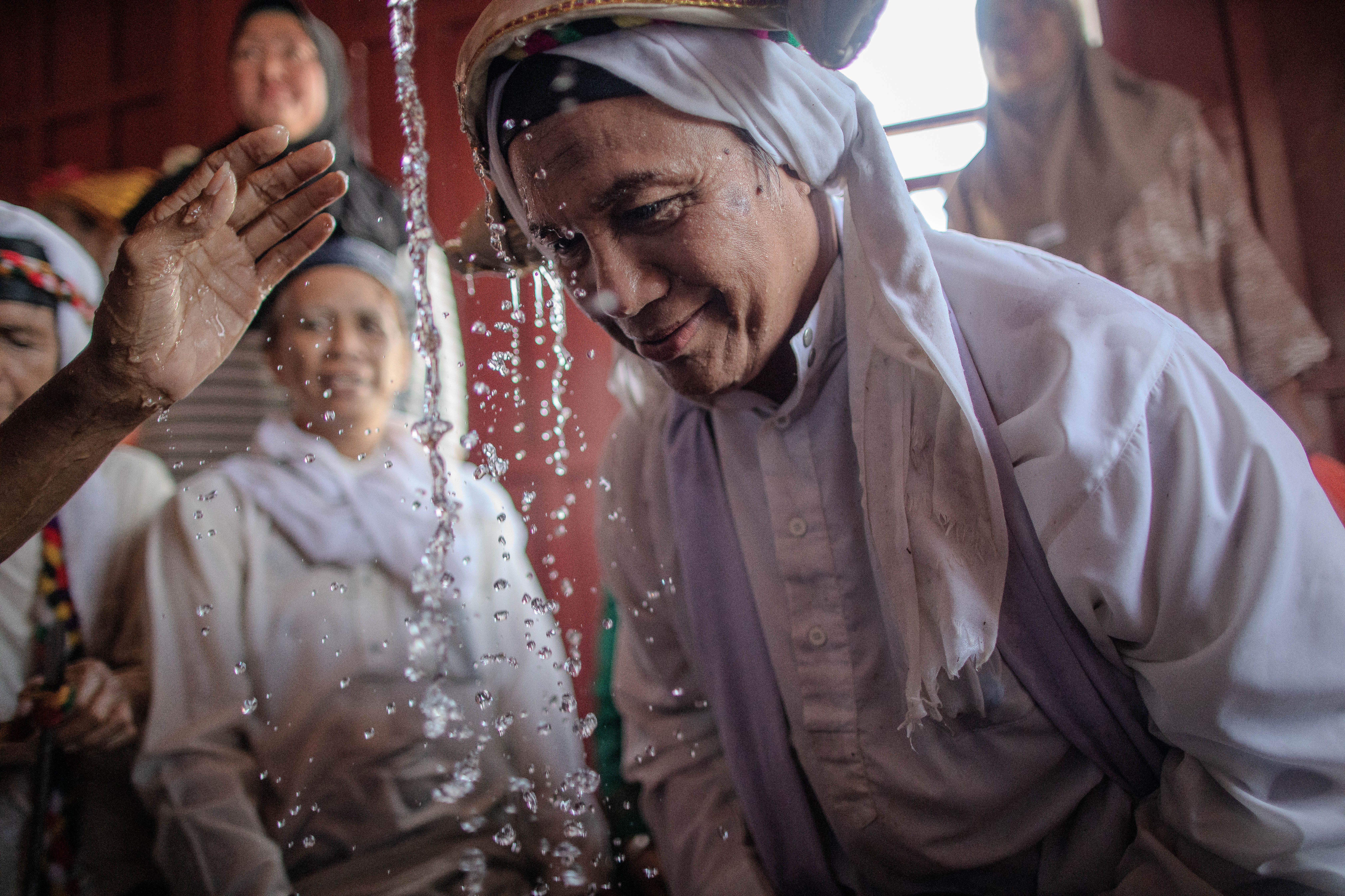 Traditional Water Ritual Ceremony Indoors · Free Stock Photo