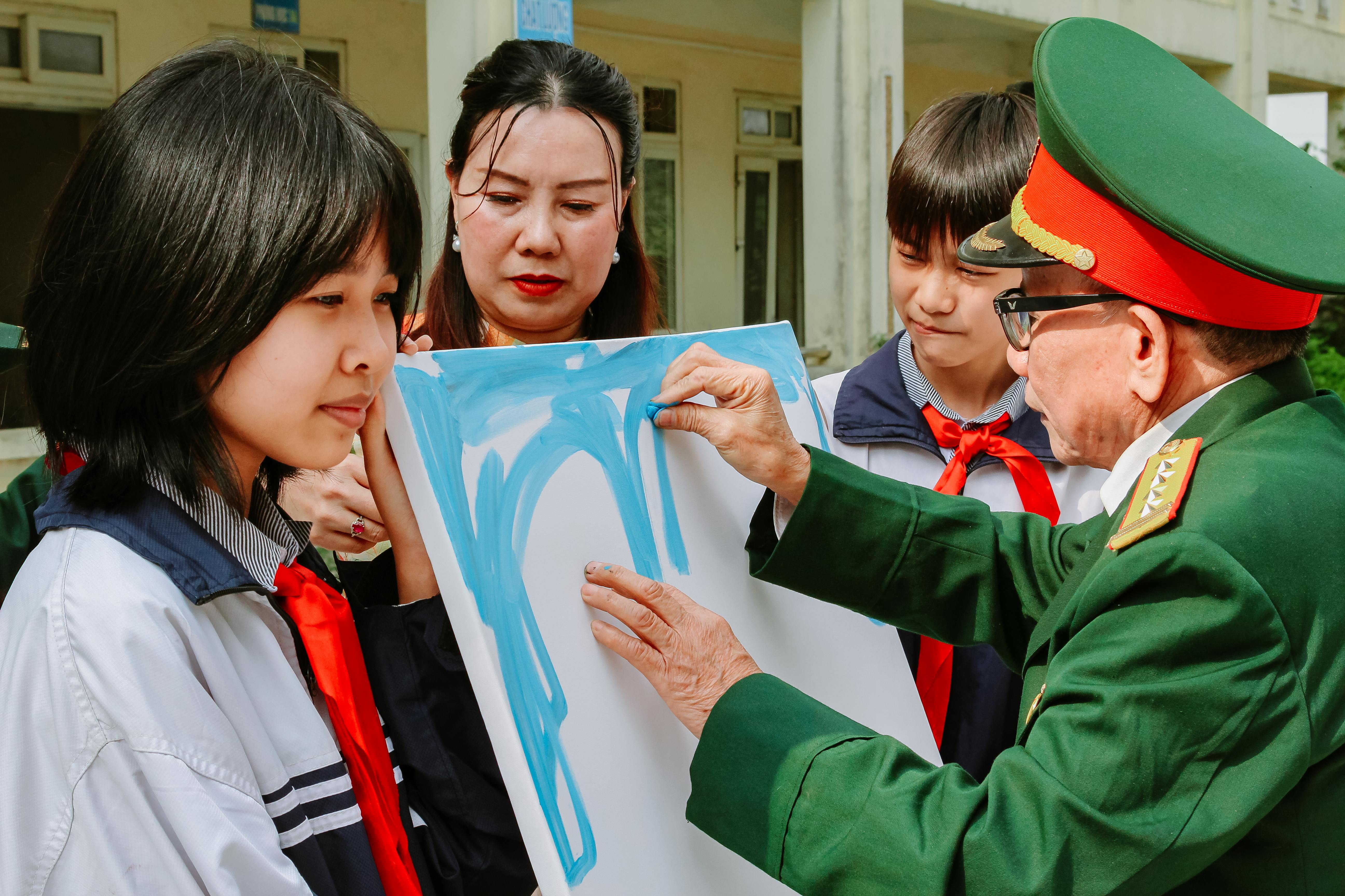 Fal.AI+Support Photos, Download The BEST Free Fal.AI+Support Stock ...