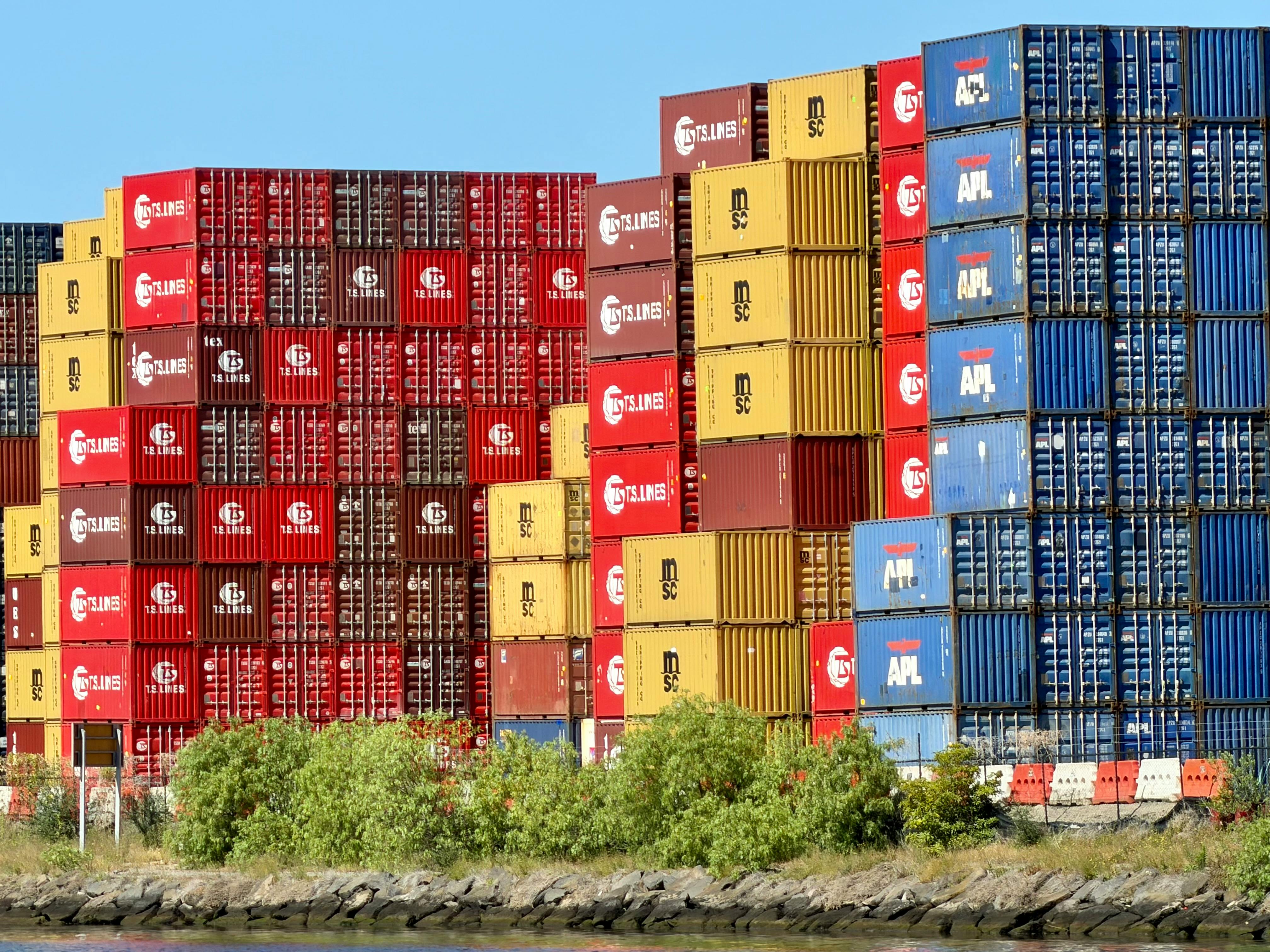 Commercial+Veh Photos, Download The BEST Free Commercial+Veh Stock ...