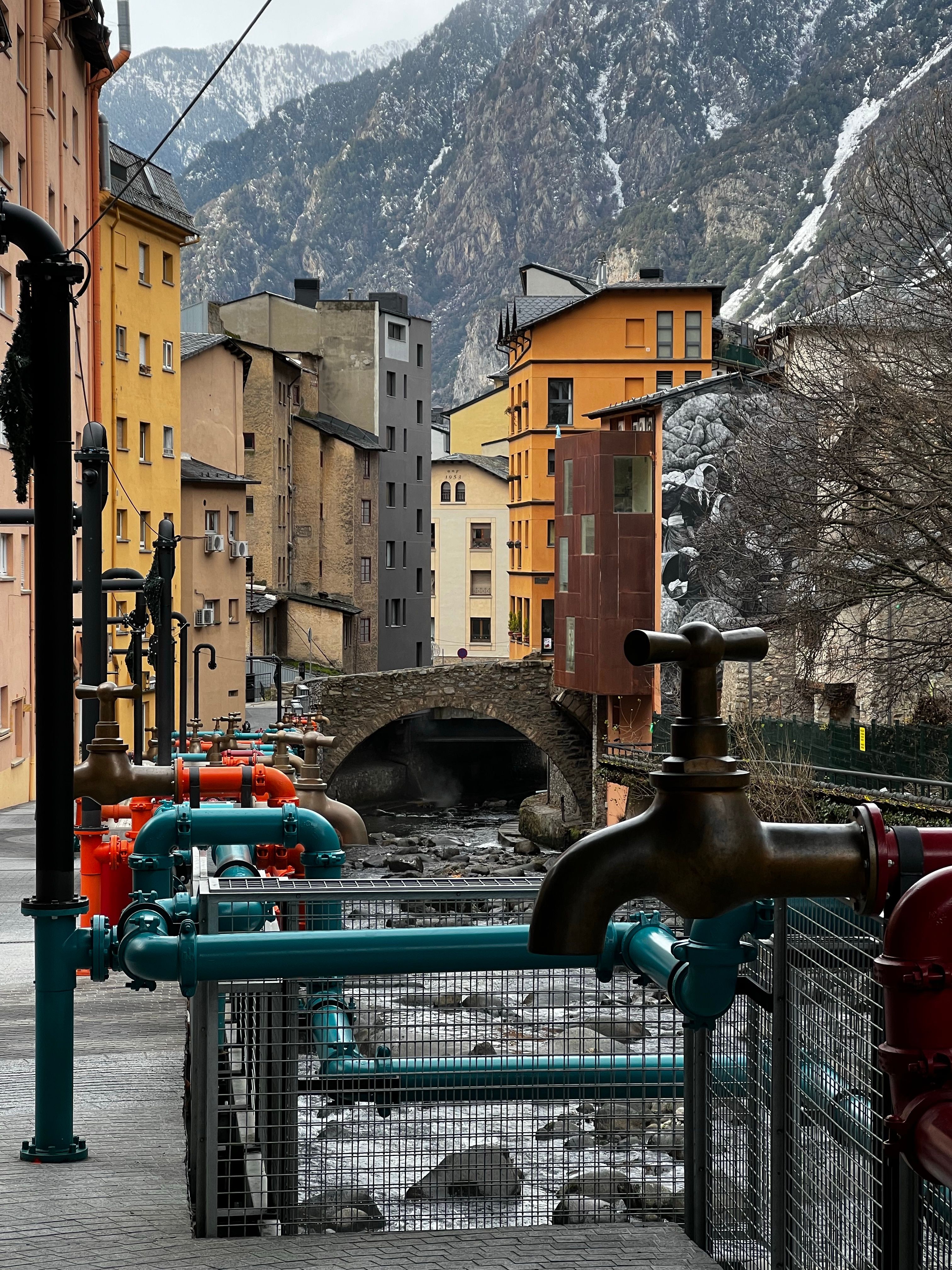 Picturesque Urban Landscape with Colorful Buildings · Free Stock Photo