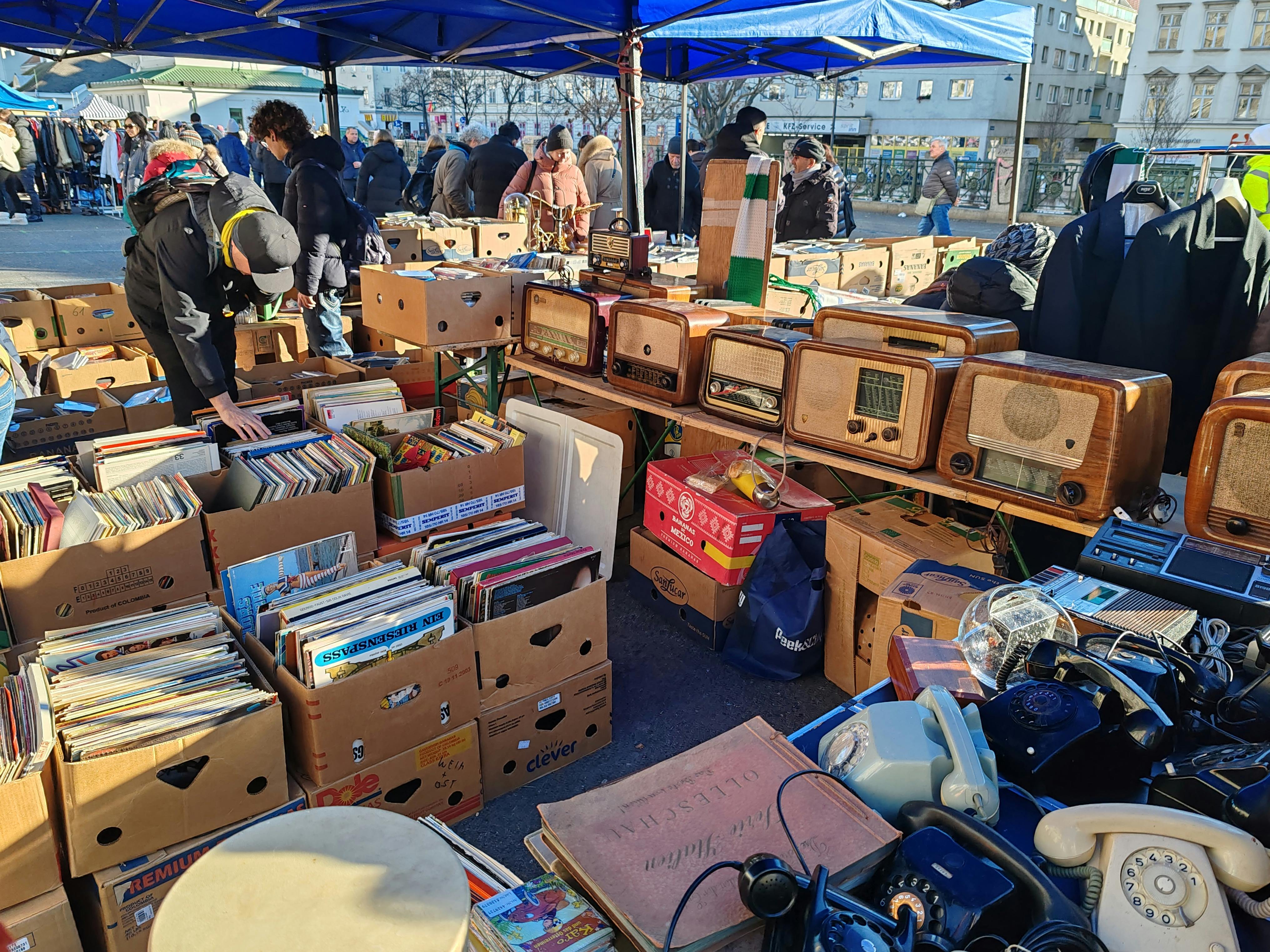 82.304+ Fotos y Imágenes de Retro+stra Gratis · Banco de Fotos Gratis