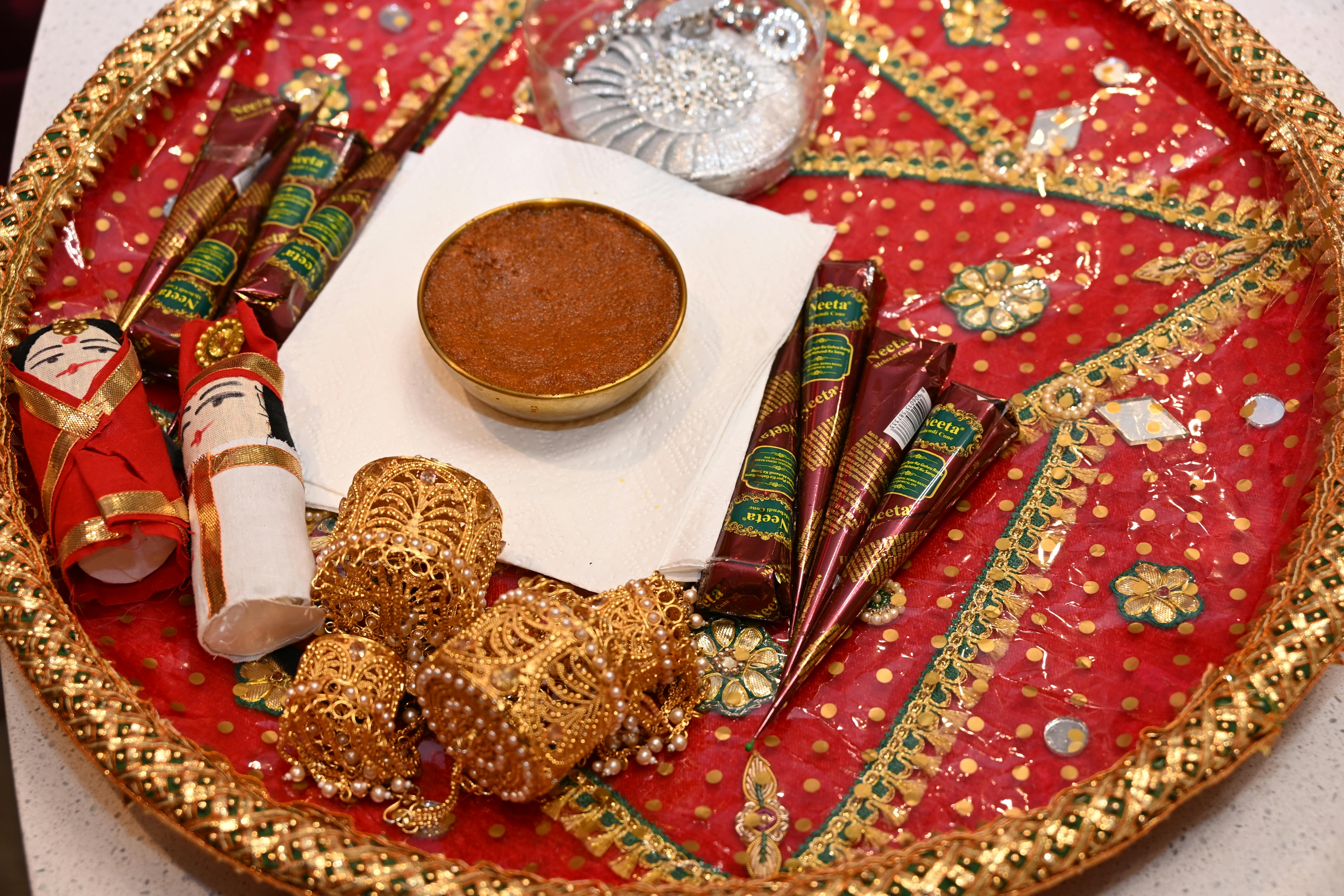 Indian Sadi Photos, Download The BEST Free Indian Sadi Stock Photos & HD Images