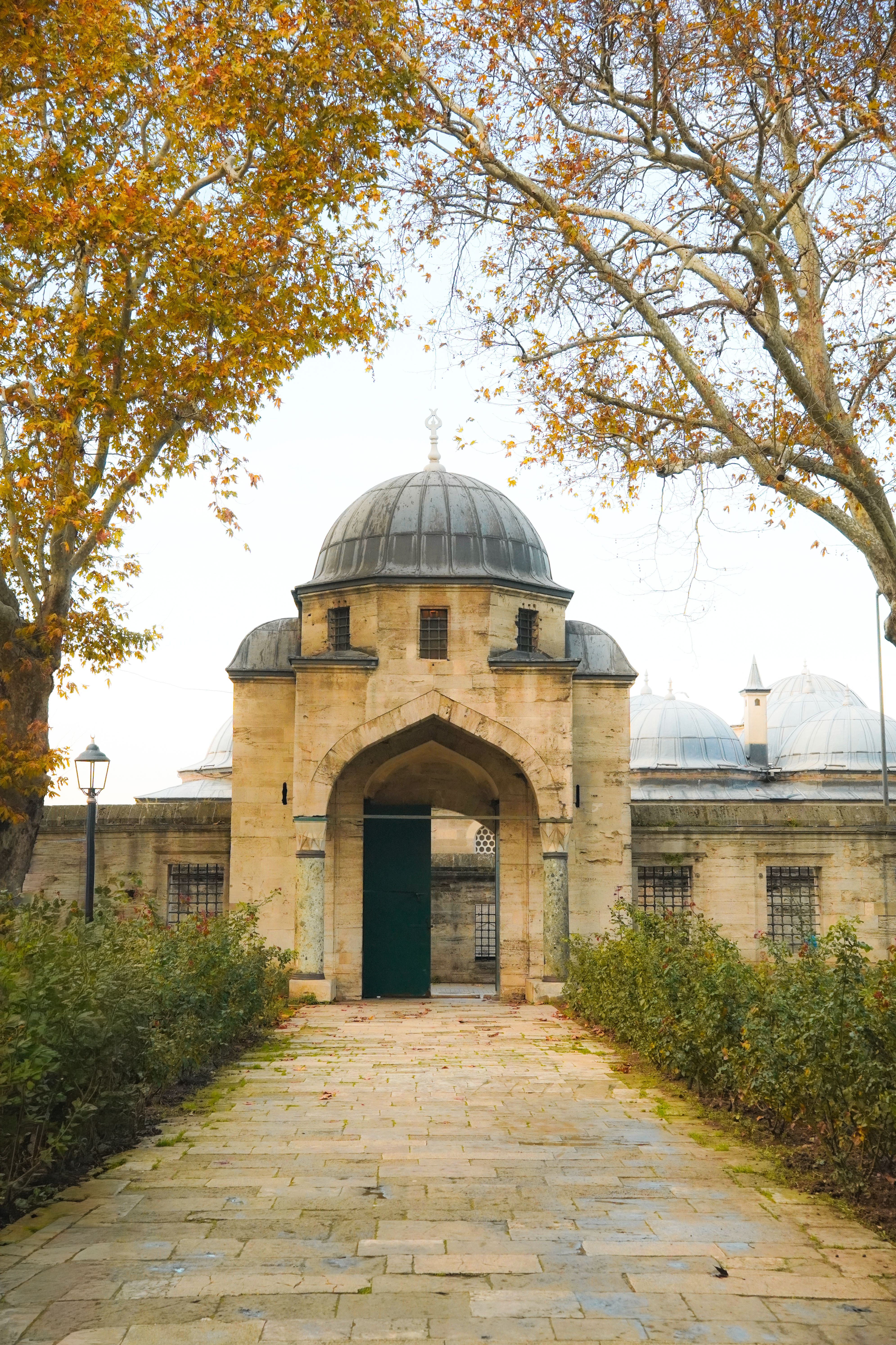 Mosque Doom Photos, Download The BEST Free Mosque Doom Stock Photos ...