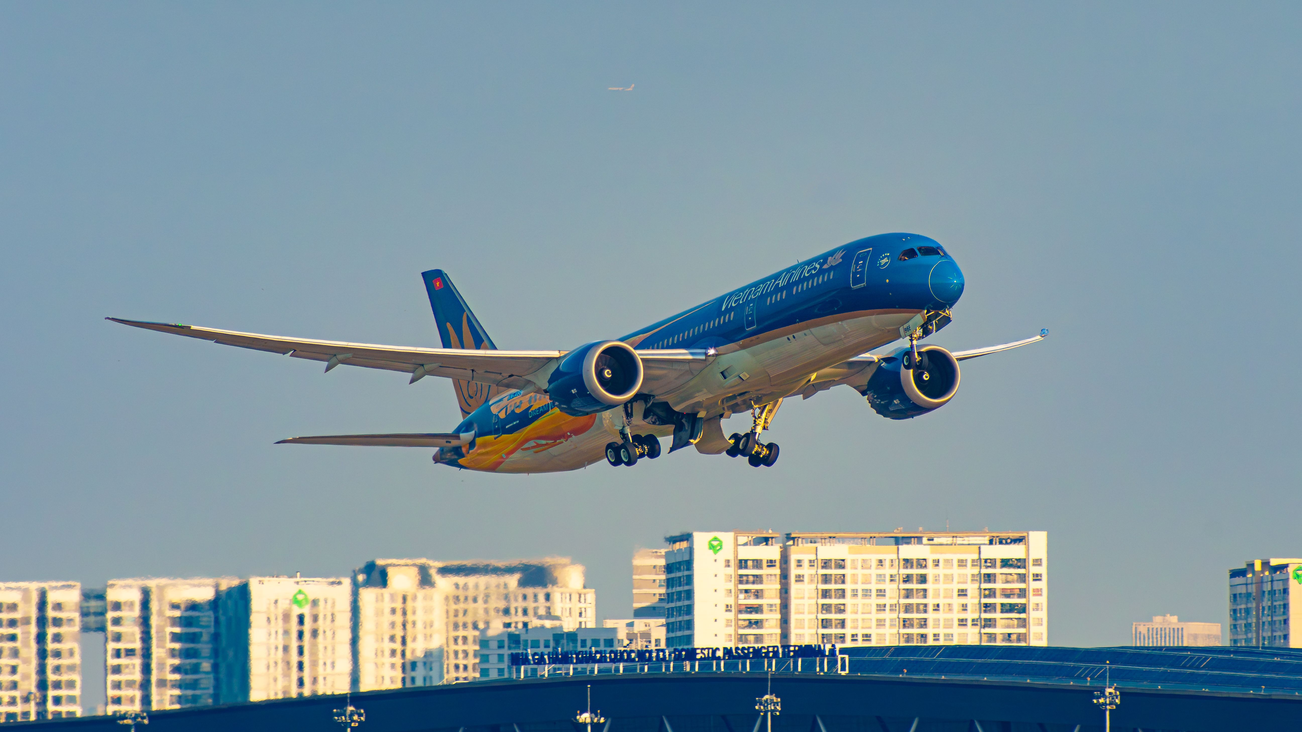 Vietnam Airlines Plane Taking Off at Ho Chi Minh City · Free Stock Photo