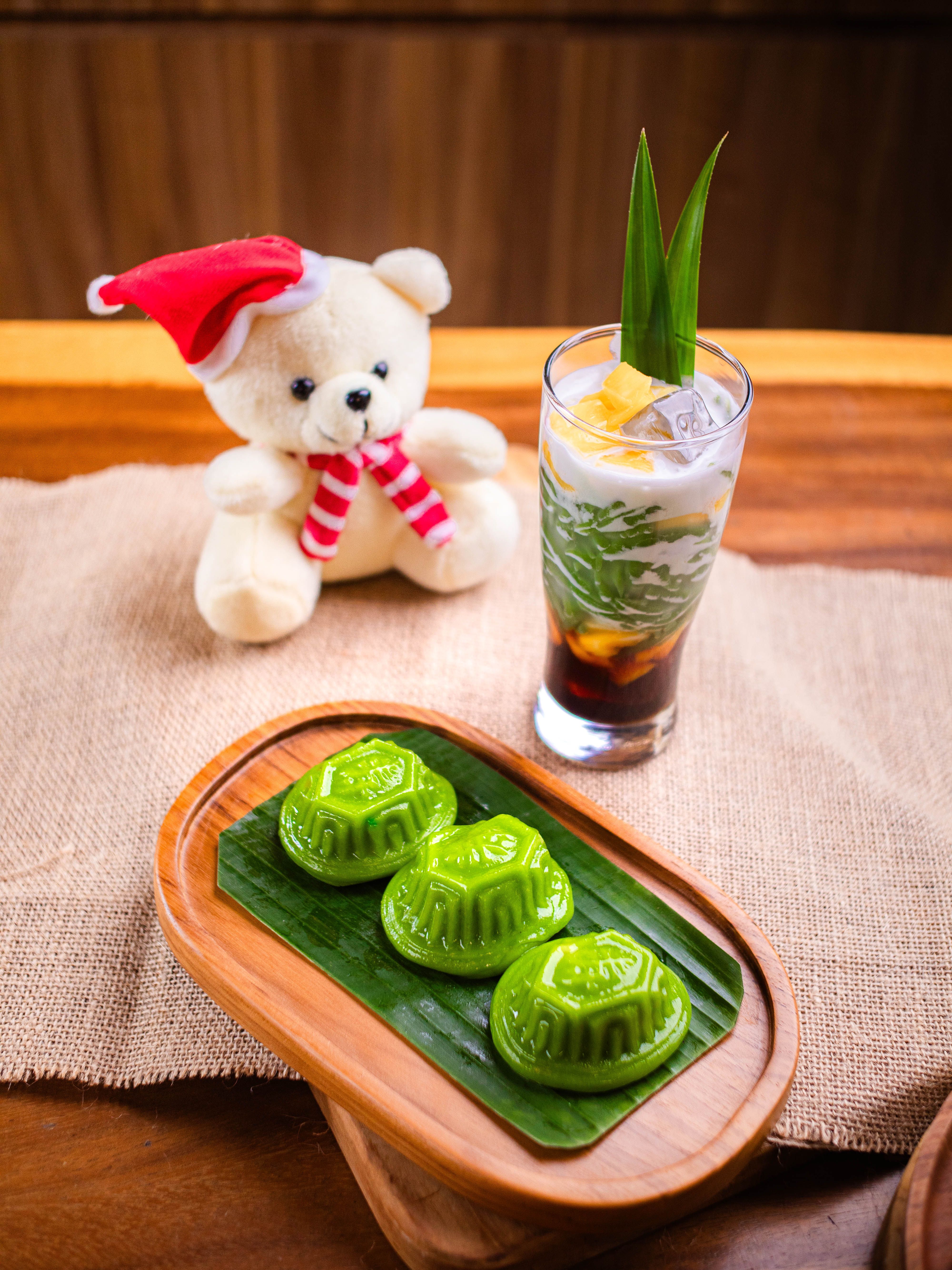 Christmas Bears Photos, Download The BEST Free Christmas Bears Stock ...