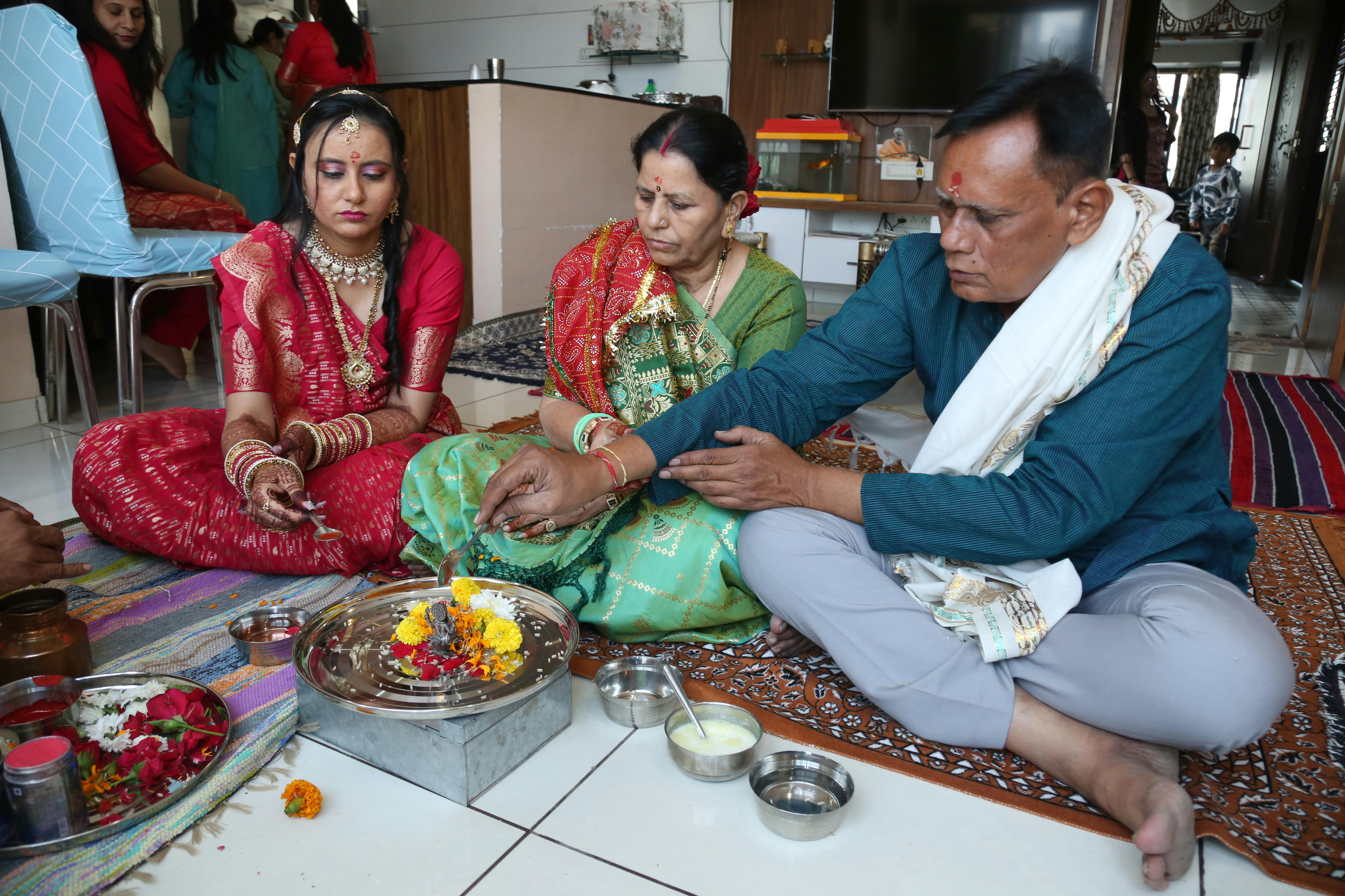 Random Indian Man Photos, Download The BEST Free Random Indian Man ...