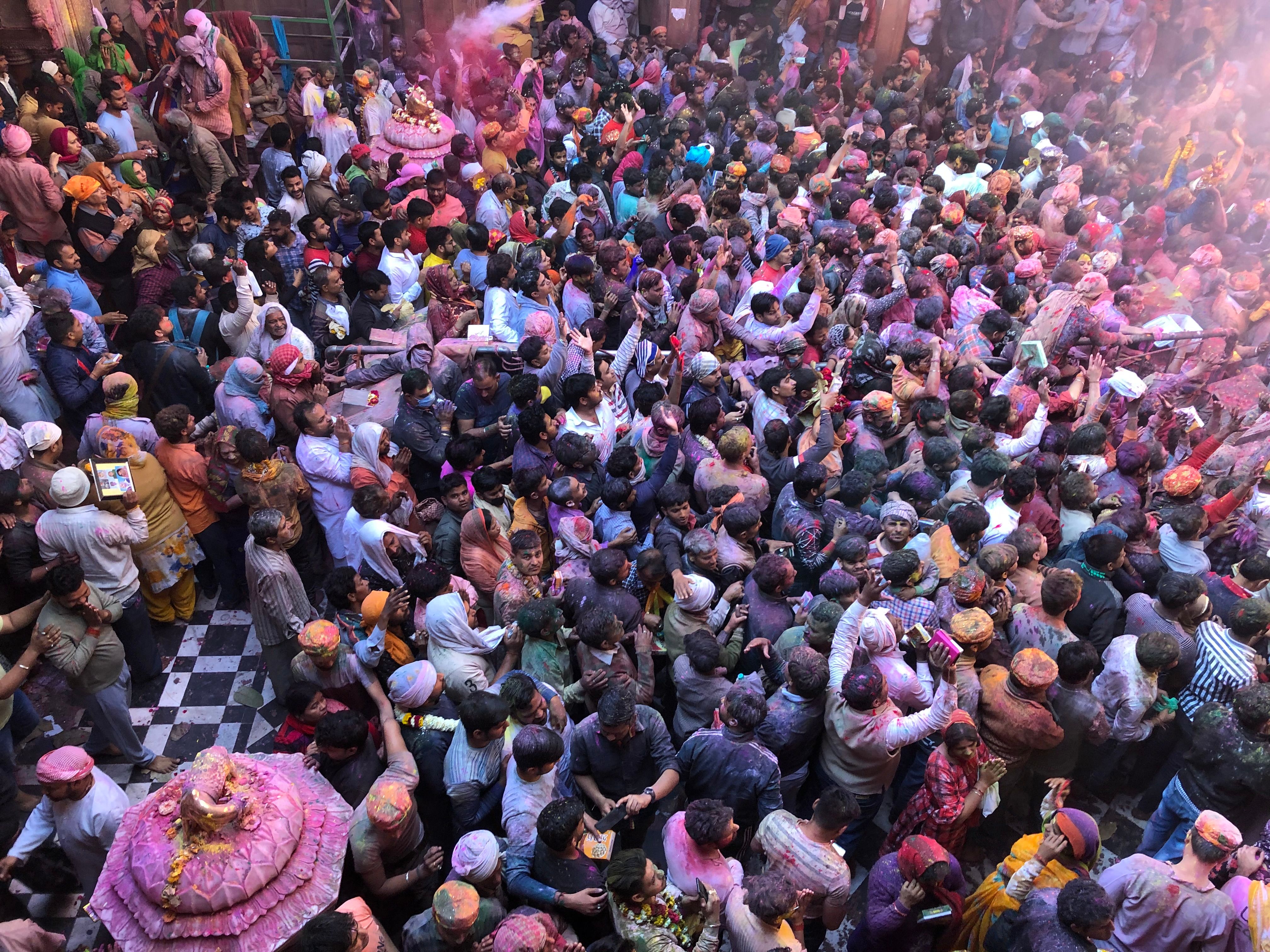 Traditional Hindu Cremation Ceremony · Free Stock Photo