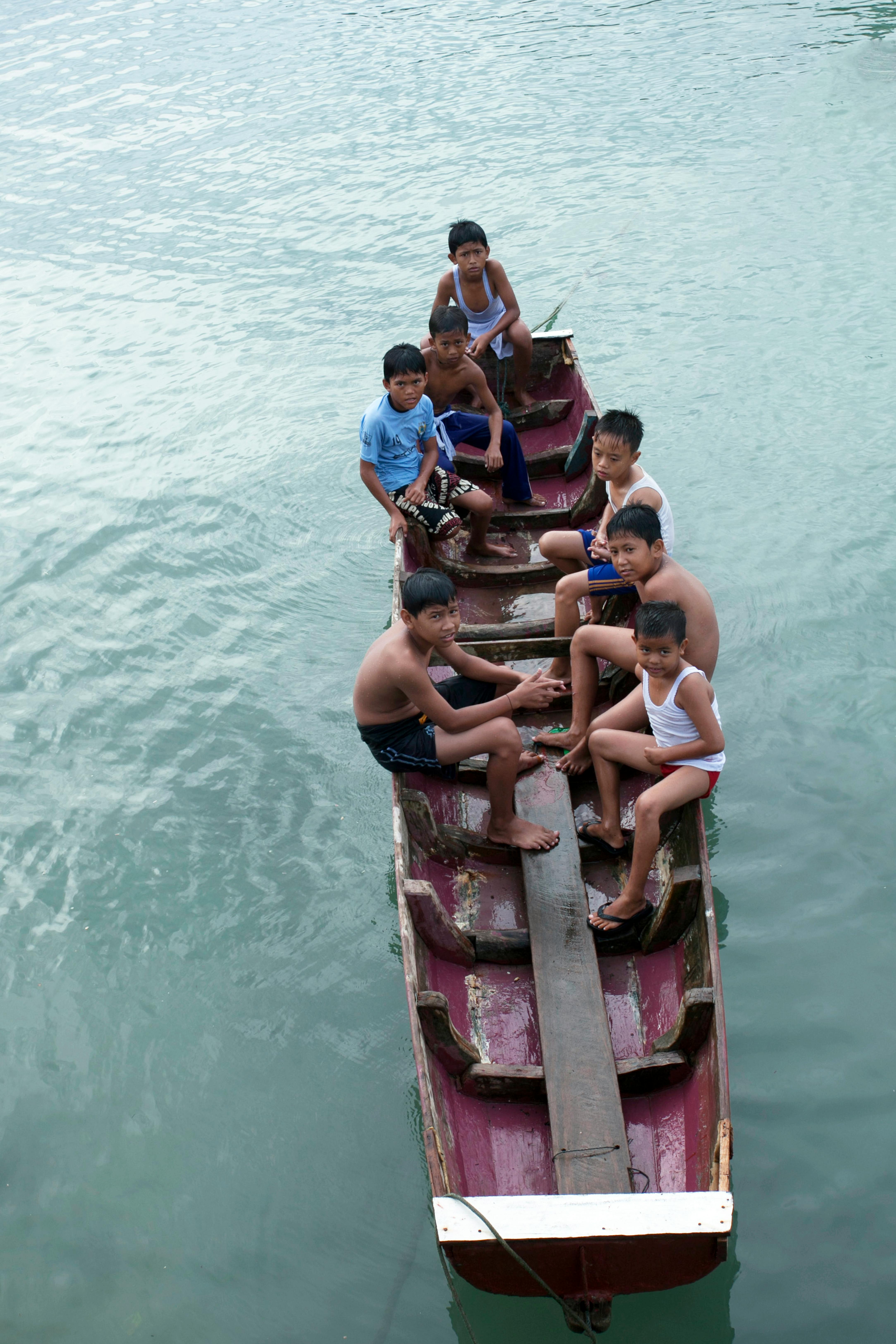 Boys+And+Clu Photos, Download The BEST Free Boys+And+Clu Stock Photos ...