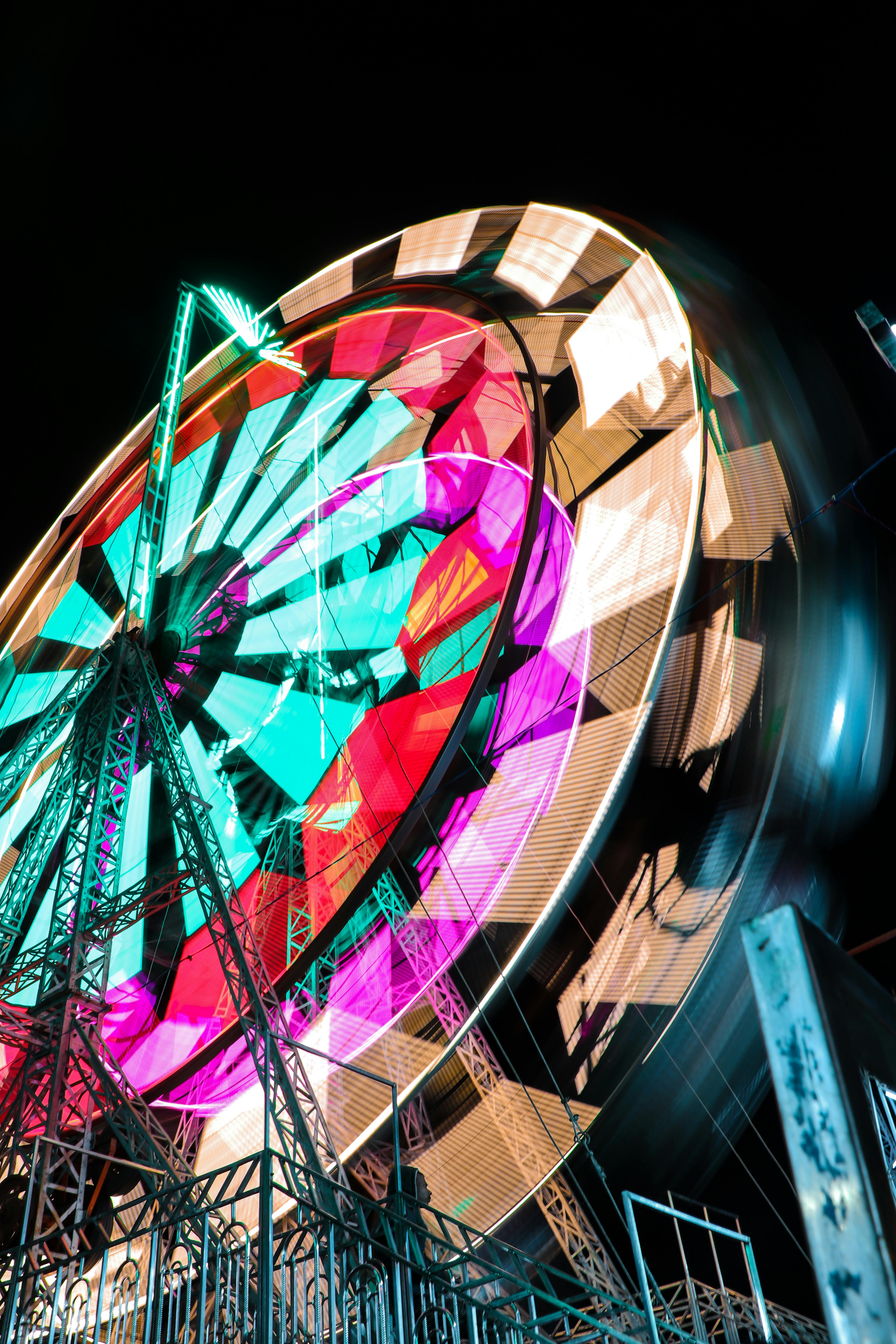 Lighted Ferris Wheel at Night · Free Stock Photo