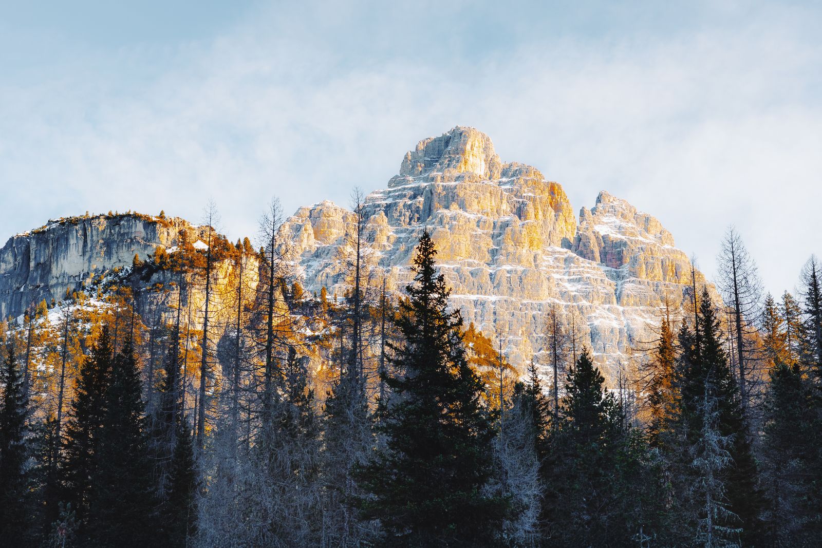 Volcanic+Sunrise+At+Lac+Abbe Photos, Download The BEST Free Volcanic ...