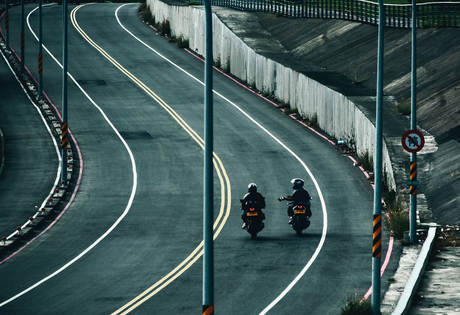 Curve Photos, Download The BEST Free Curve Stock Photos & HD Images