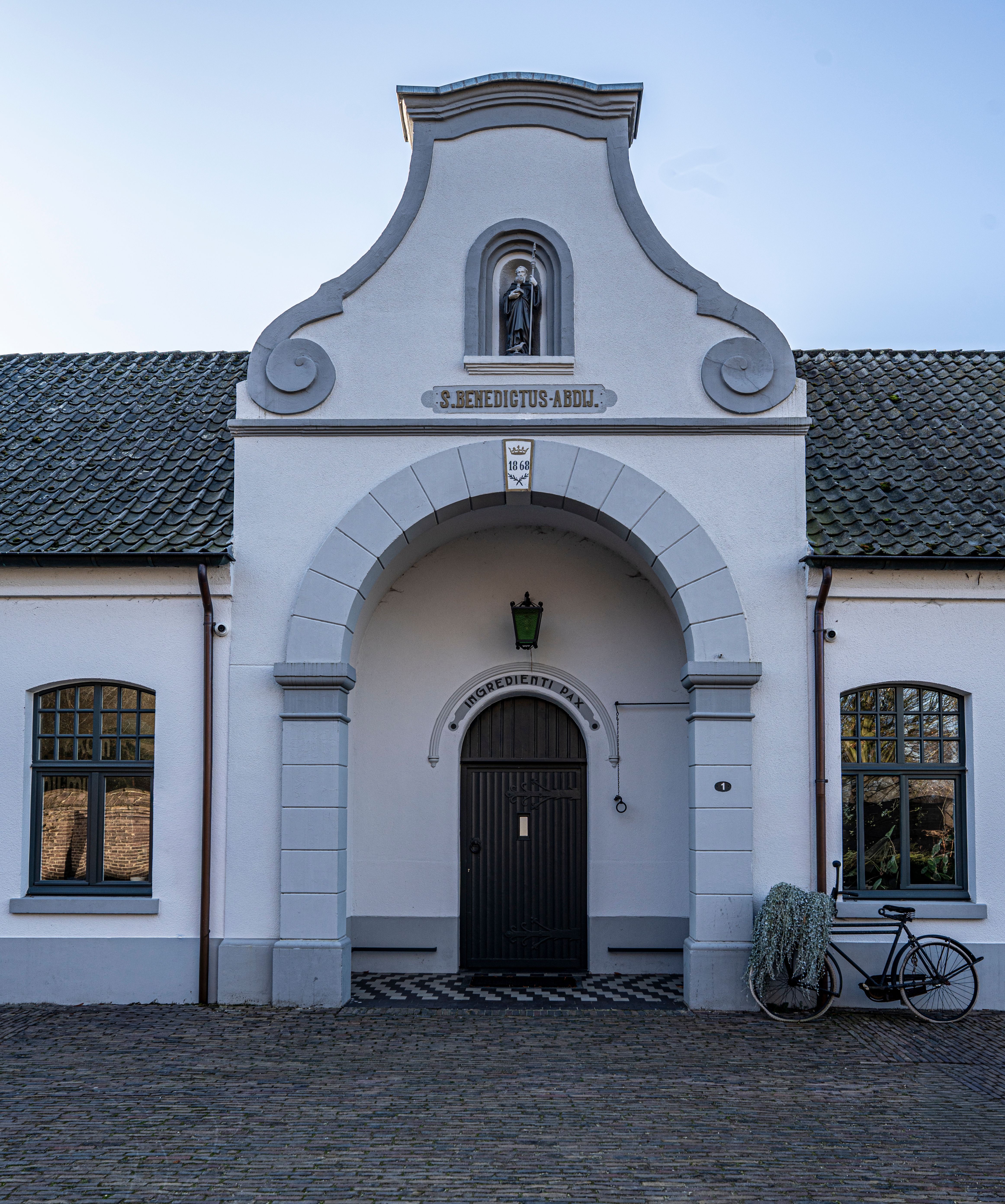 Symmetrical Design Photos, Download The BEST Free Symmetrical Design ...