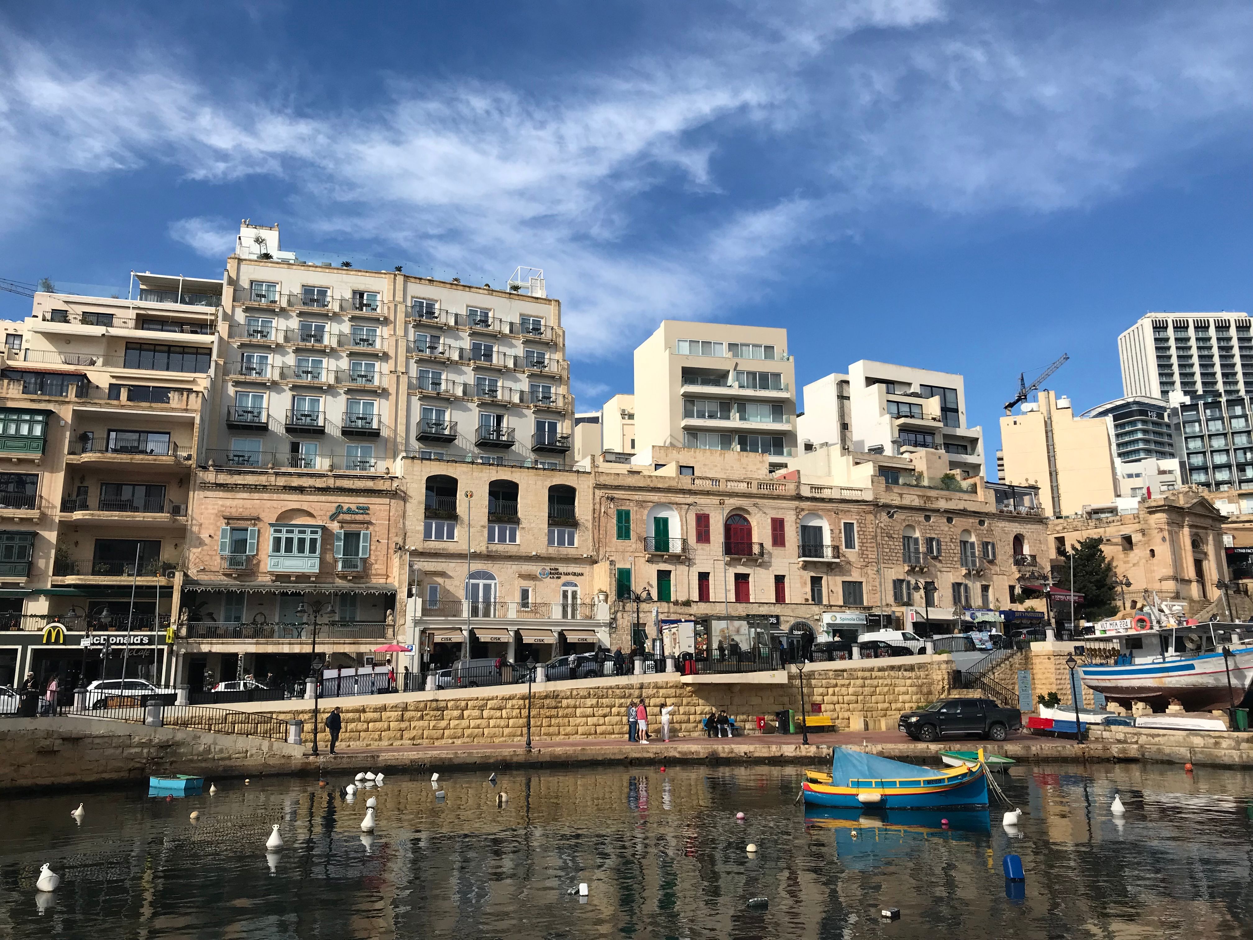 Scenic Seafront with Historic Buildings in Malta · Free Stock Photo