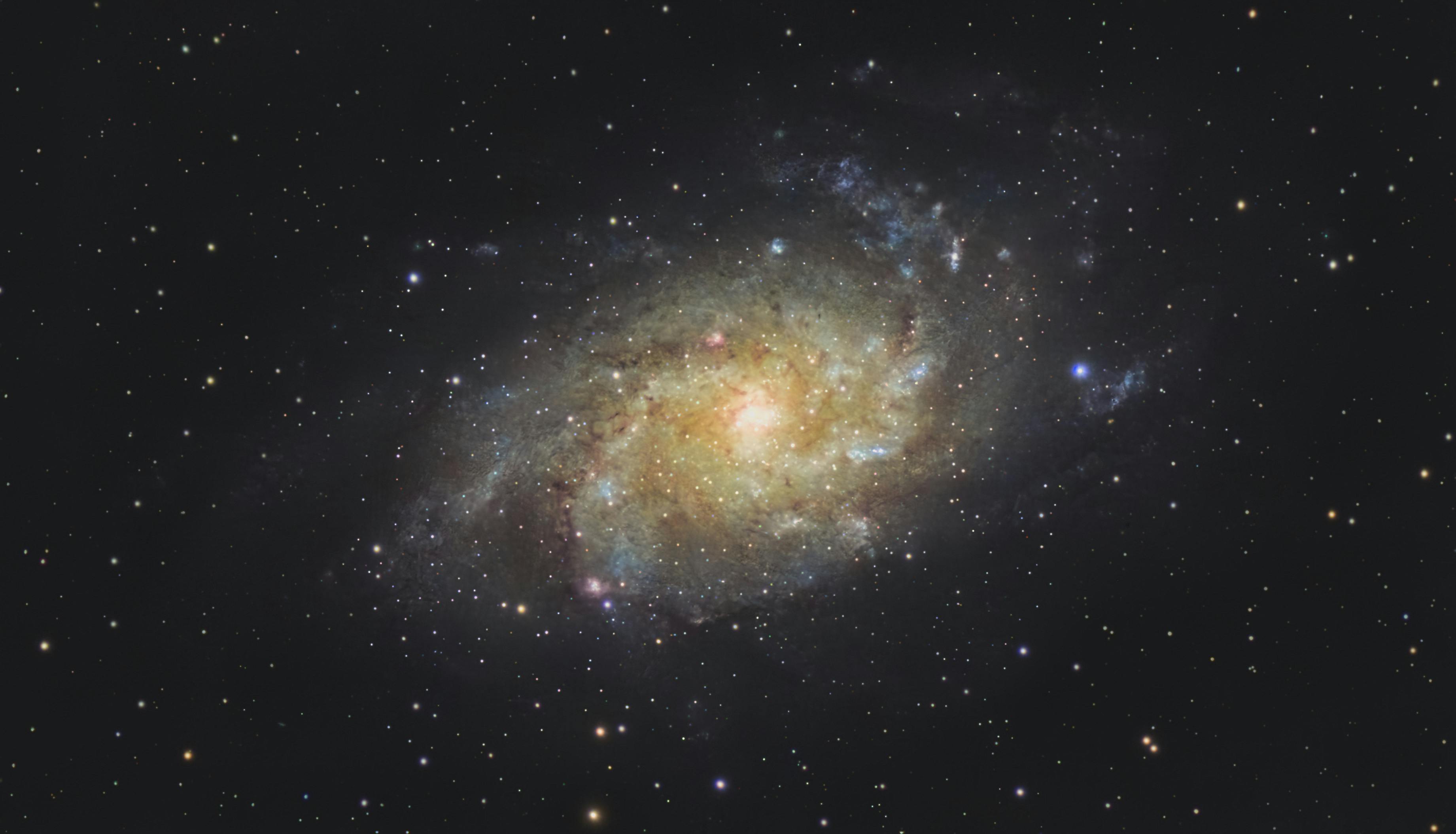 Impresionante Vista De La Galaxia Del Triángulo En El Espacio · Foto de ...