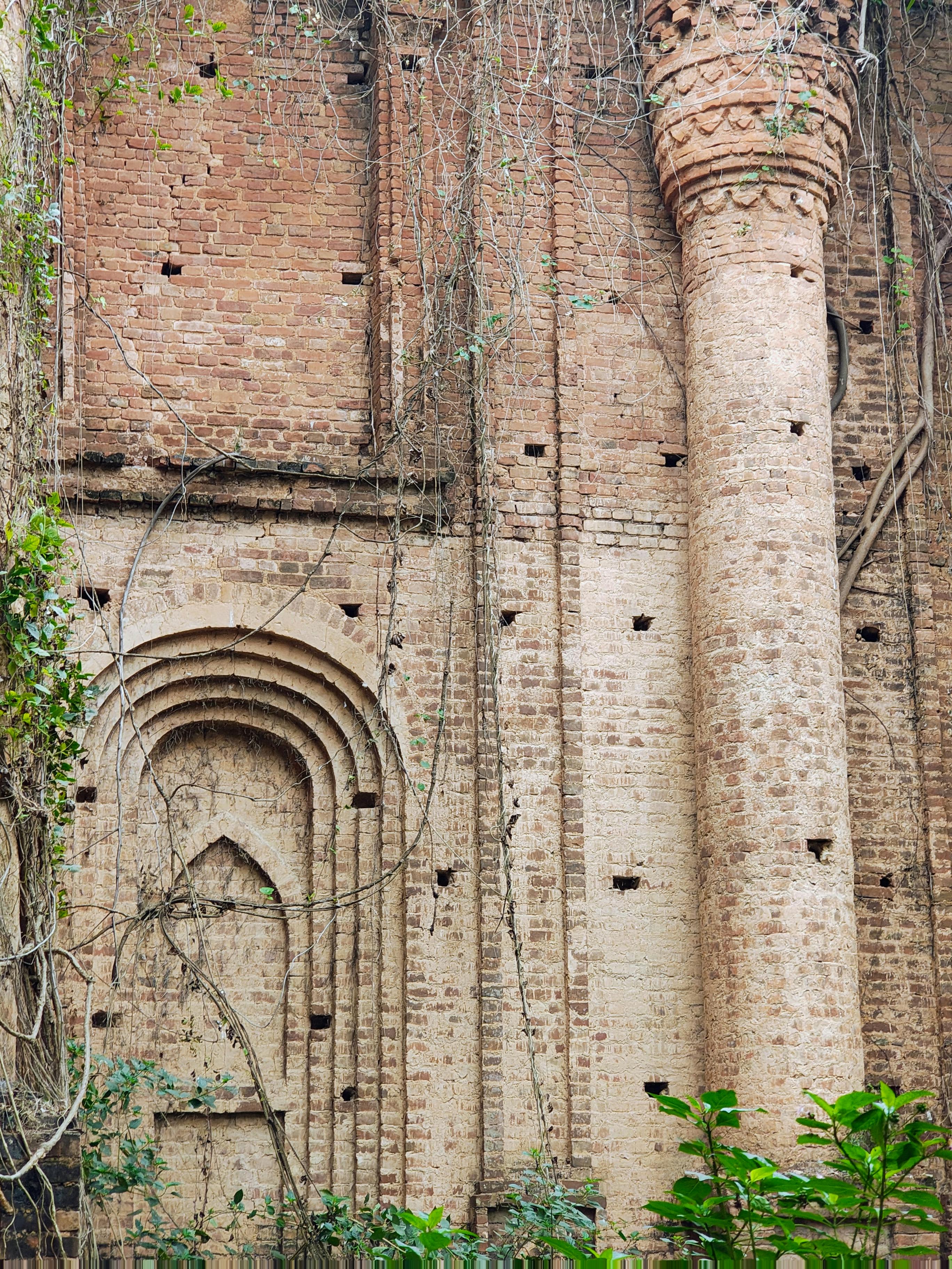 Ancient Brickwork with Intricate Design · Free Stock Photo