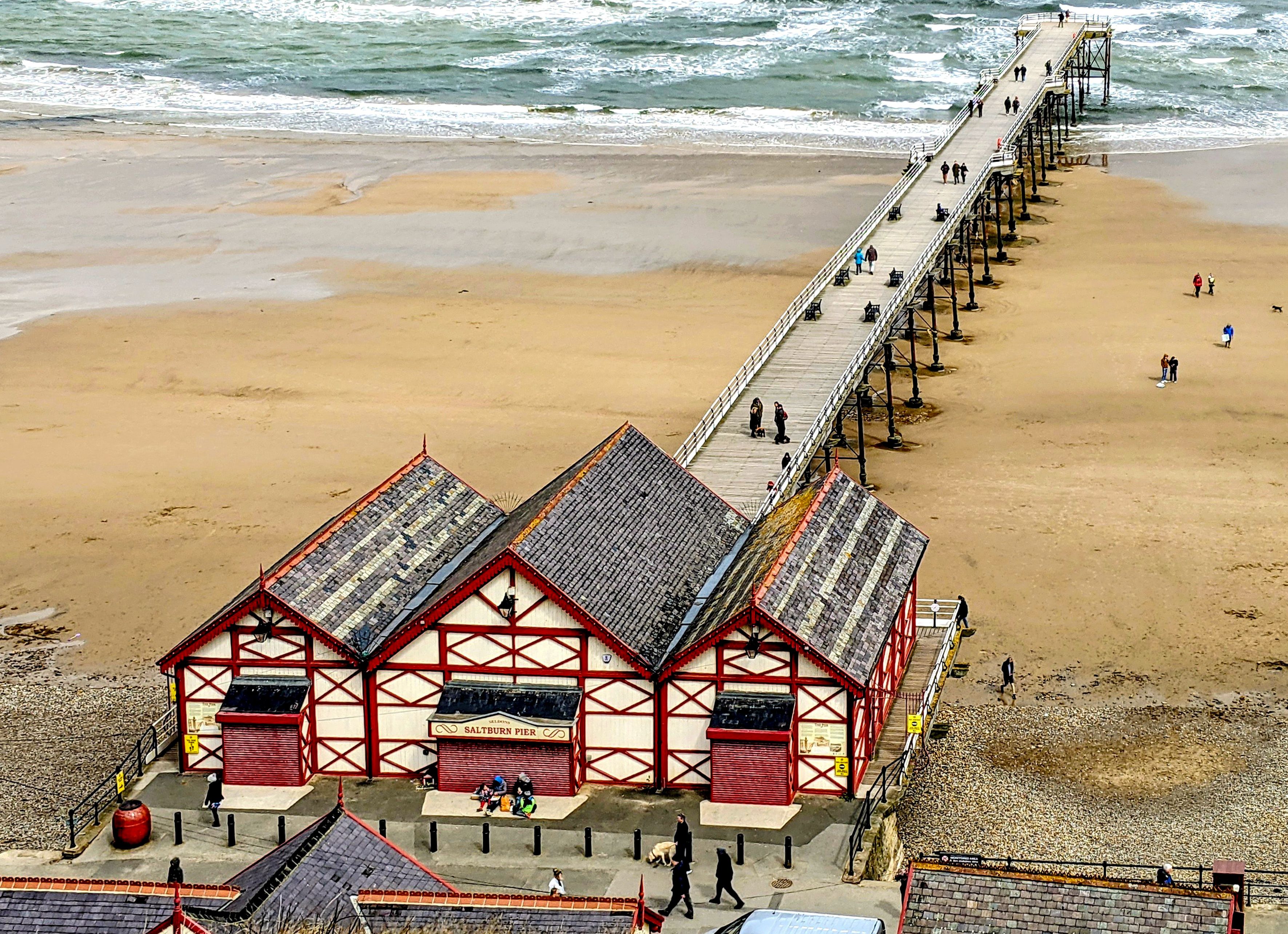 Stunning View of Saltburn Pier in England · Free Stock Photo