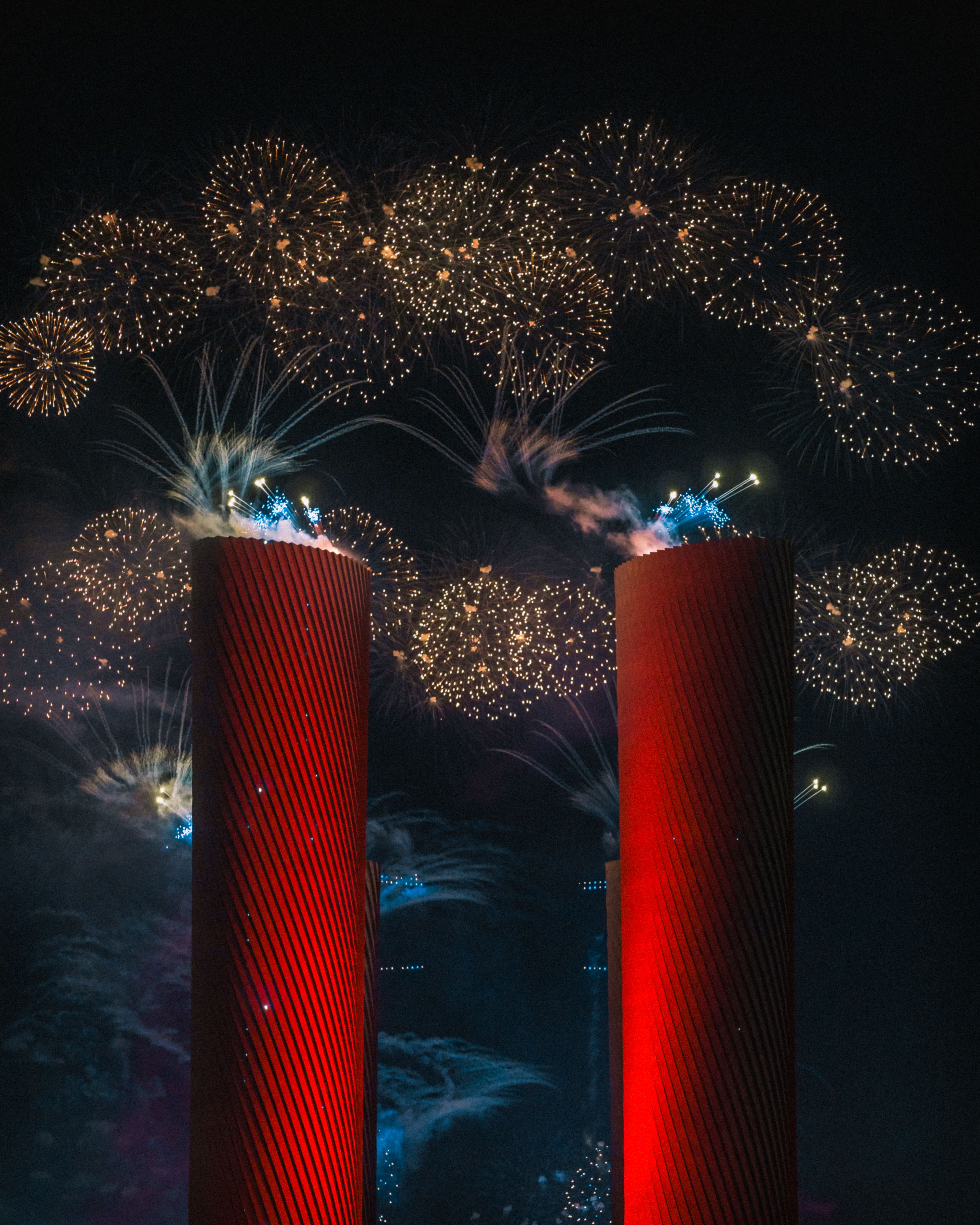 Spectacular Fireworks Over Lusail Iconic Towers · Free Stock Photo