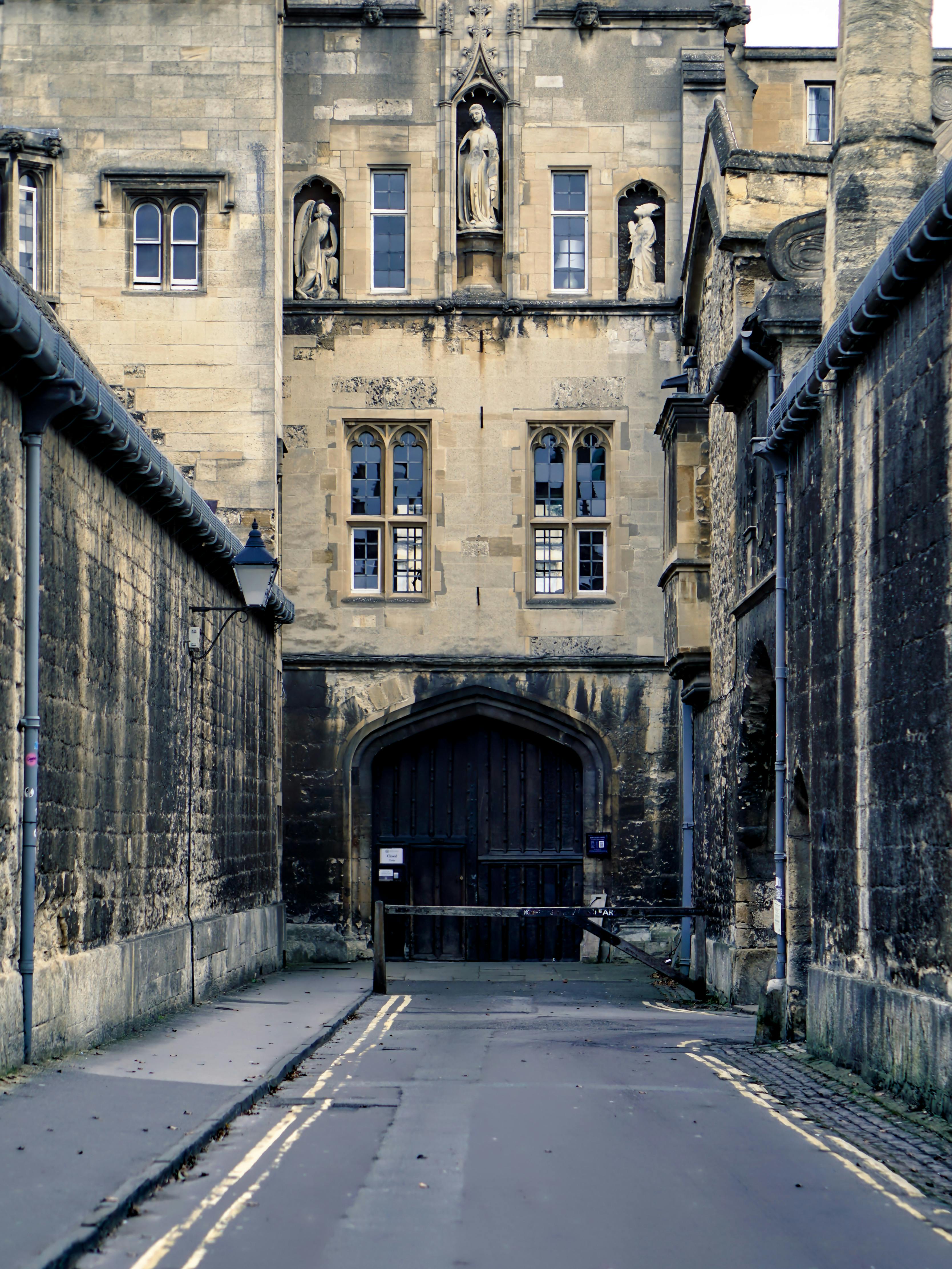 Gate Making Photos, Download The BEST Free Gate Making Stock Photos ...