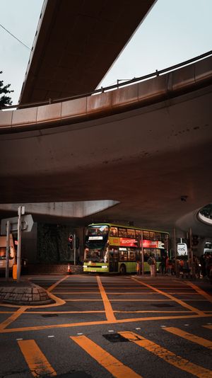 Bus 4k Photos, Download The BEST Free Bus 4k Stock Photos & HD Images