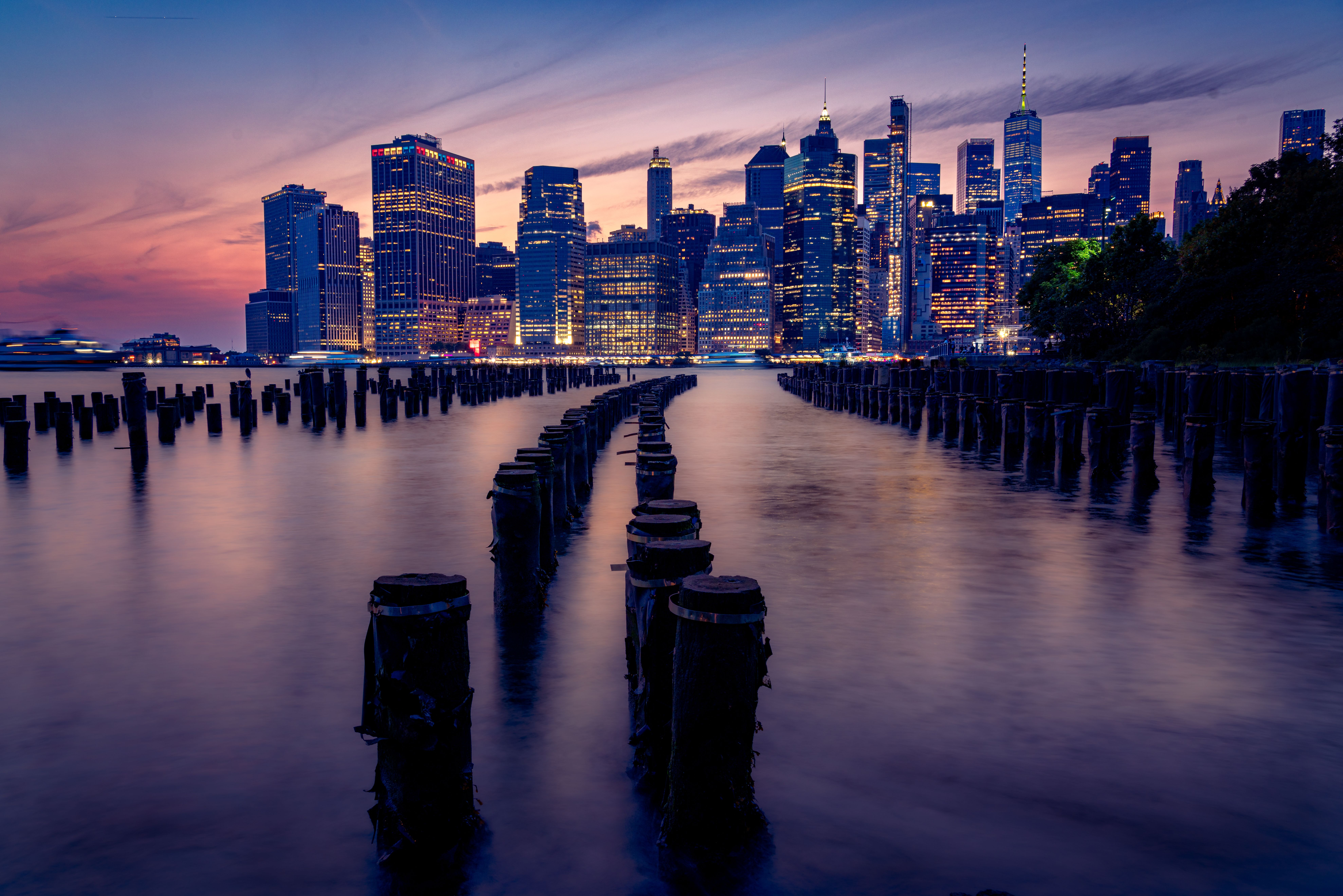 Stunning Sunset Over New York City Skyline · Free Stock Photo