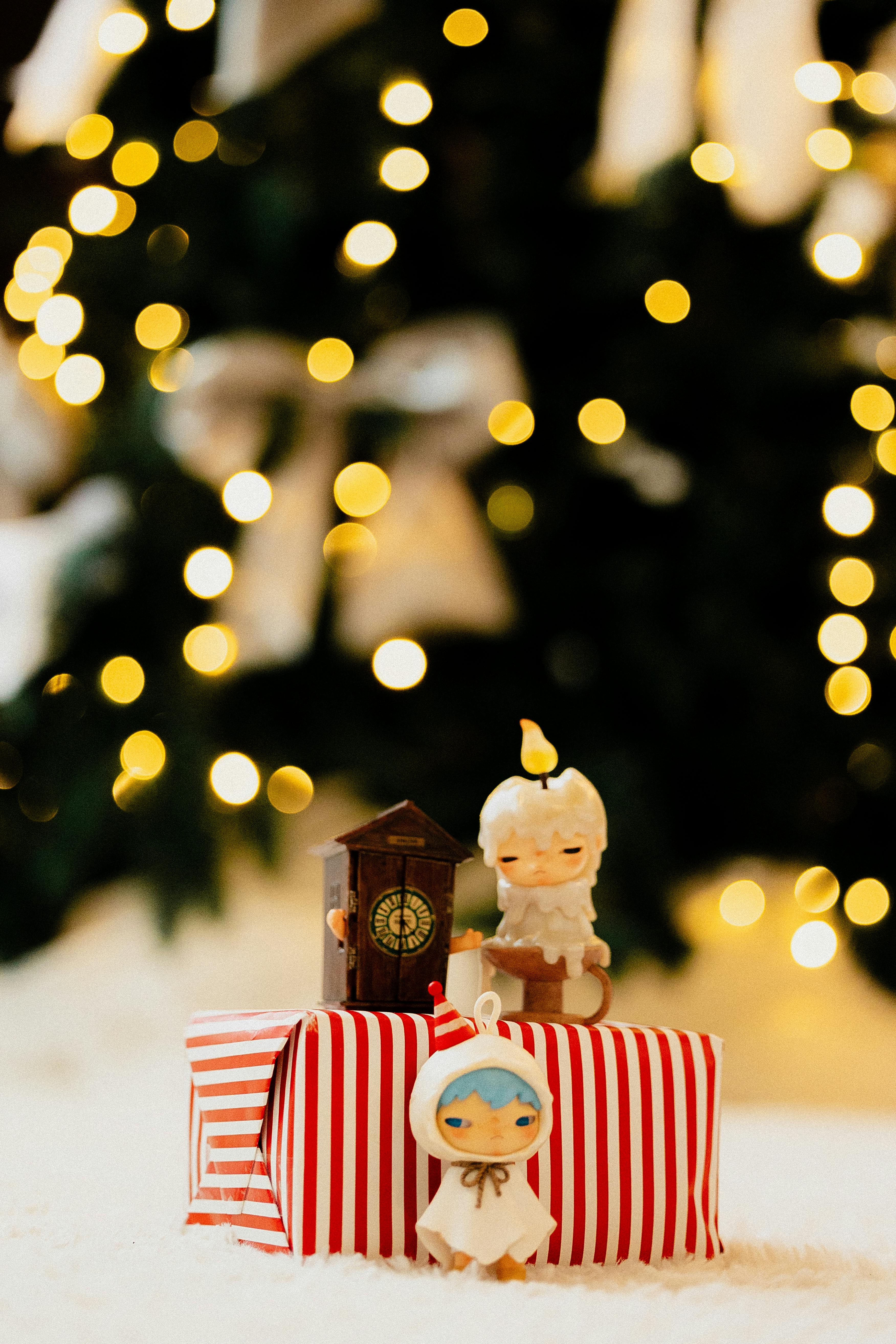 Secret Santa Photos, Download The BEST Free Secret Santa Stock Photos ...