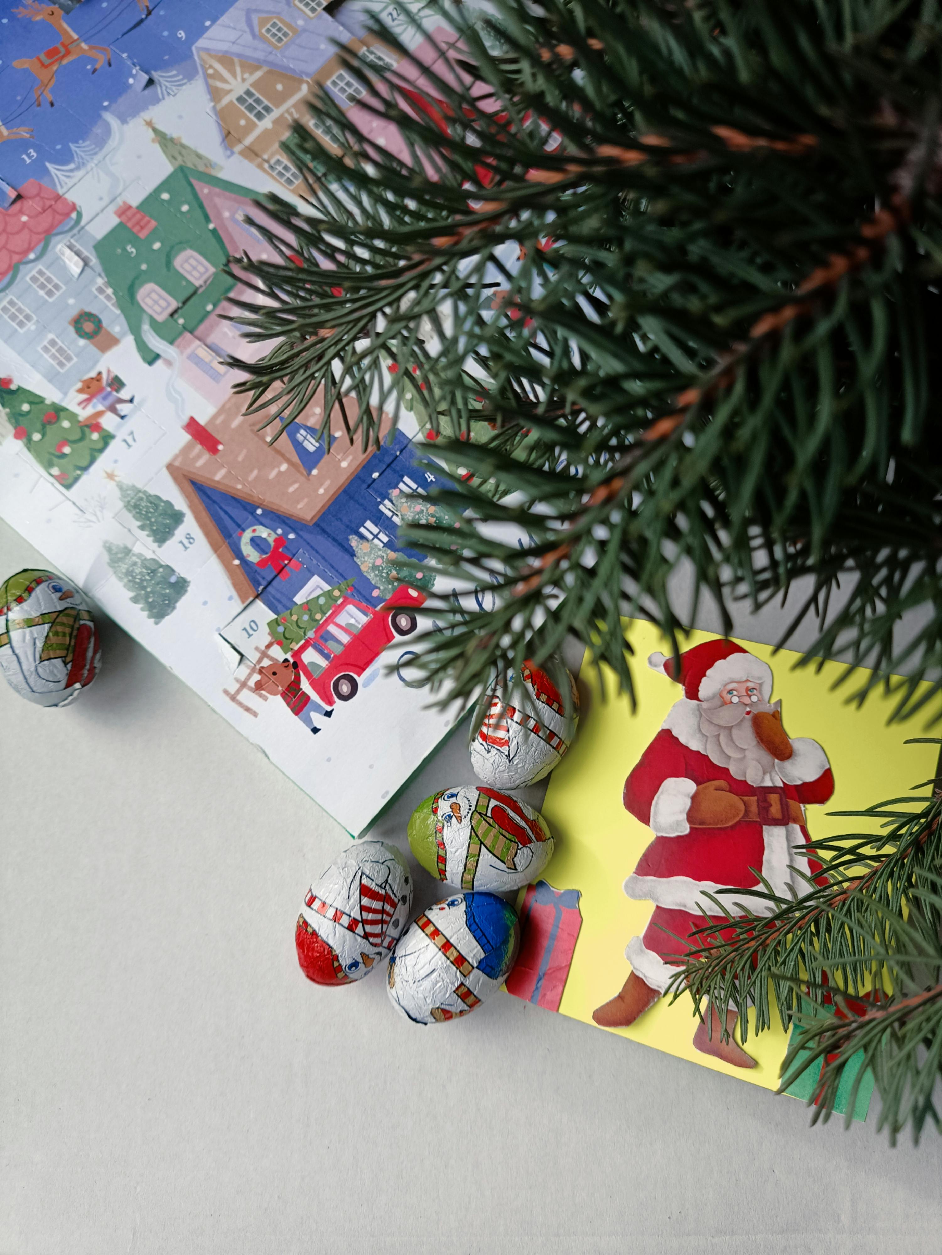 Santa Thinking Photos, Download The BEST Free Santa Thinking Stock ...