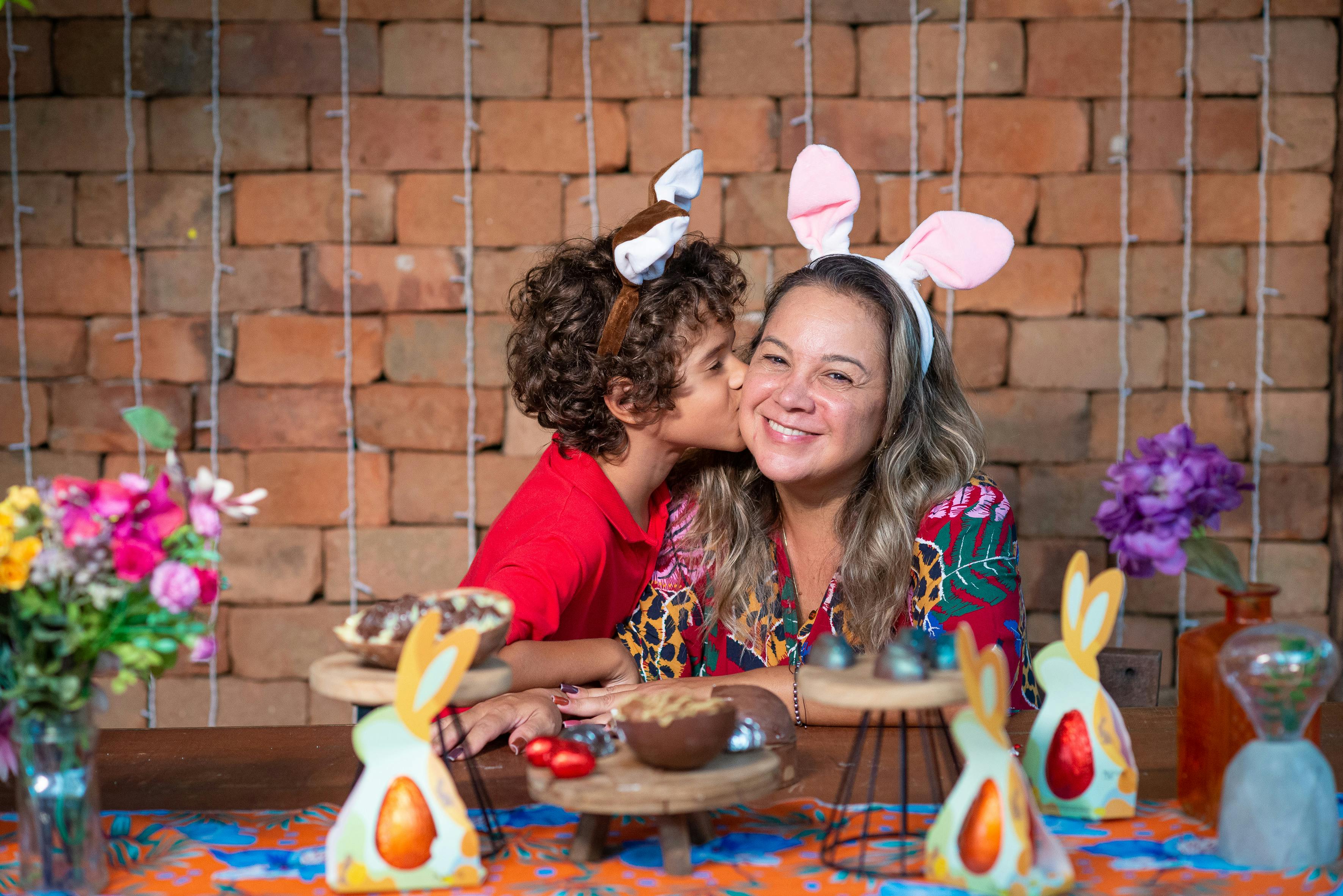 Boob+Kissing+Gif Photos, Download The BEST Free Boob+Kissing+Gif Stock ...