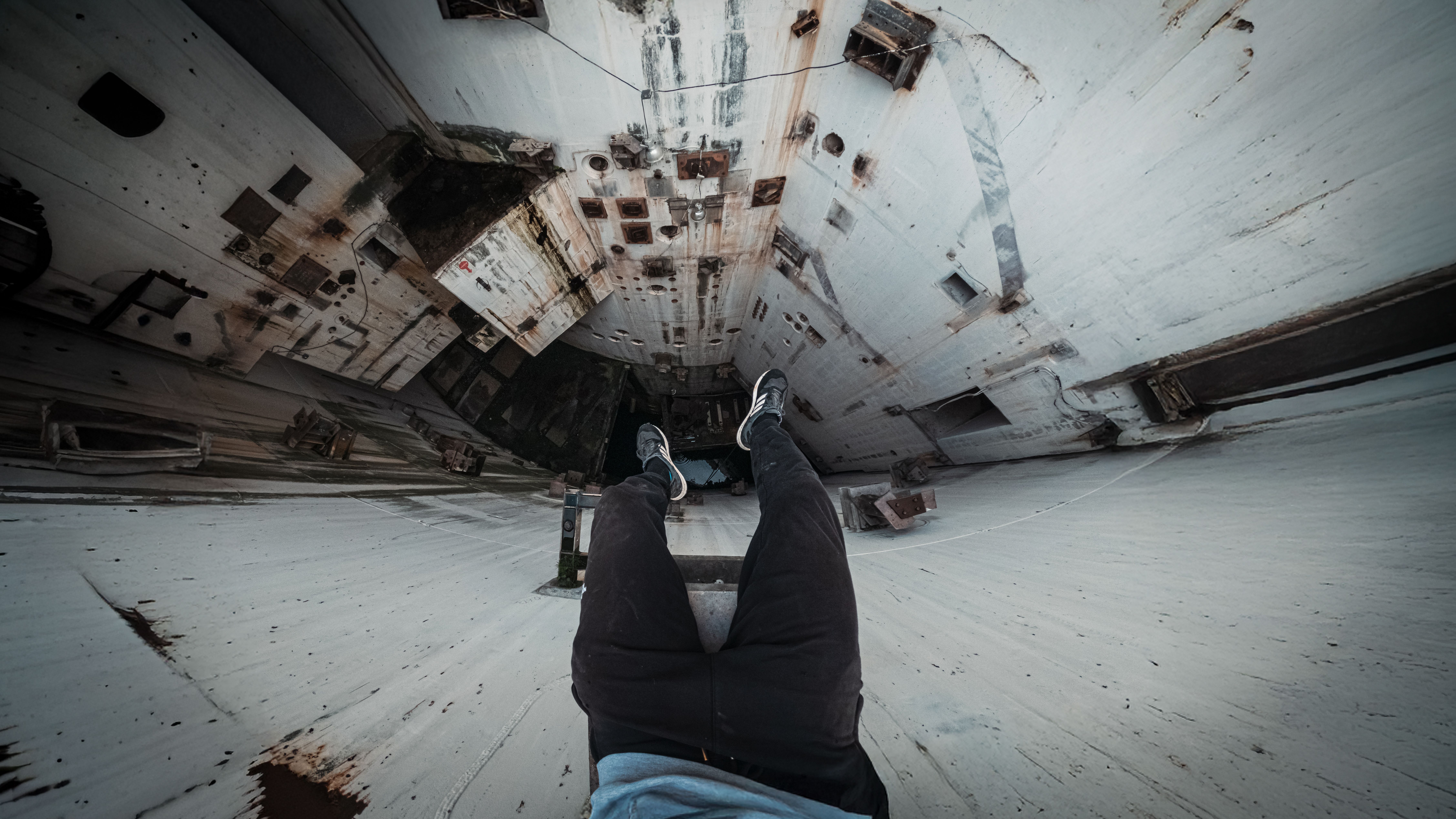 Daring Urban Exploration Adventure View · Free Stock Photo