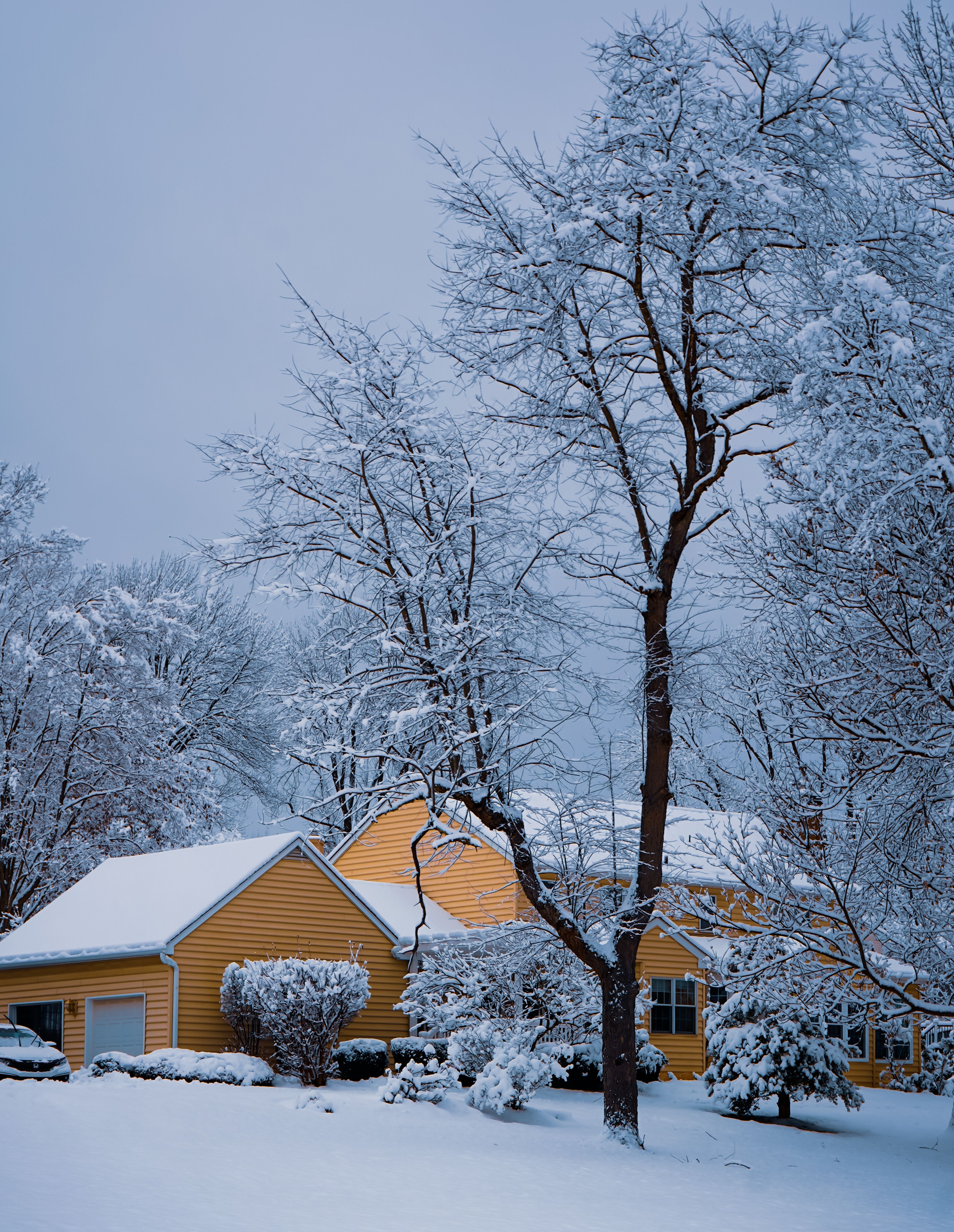 Suburban Snowy House Photos, Download The BEST Free Suburban Snowy ...