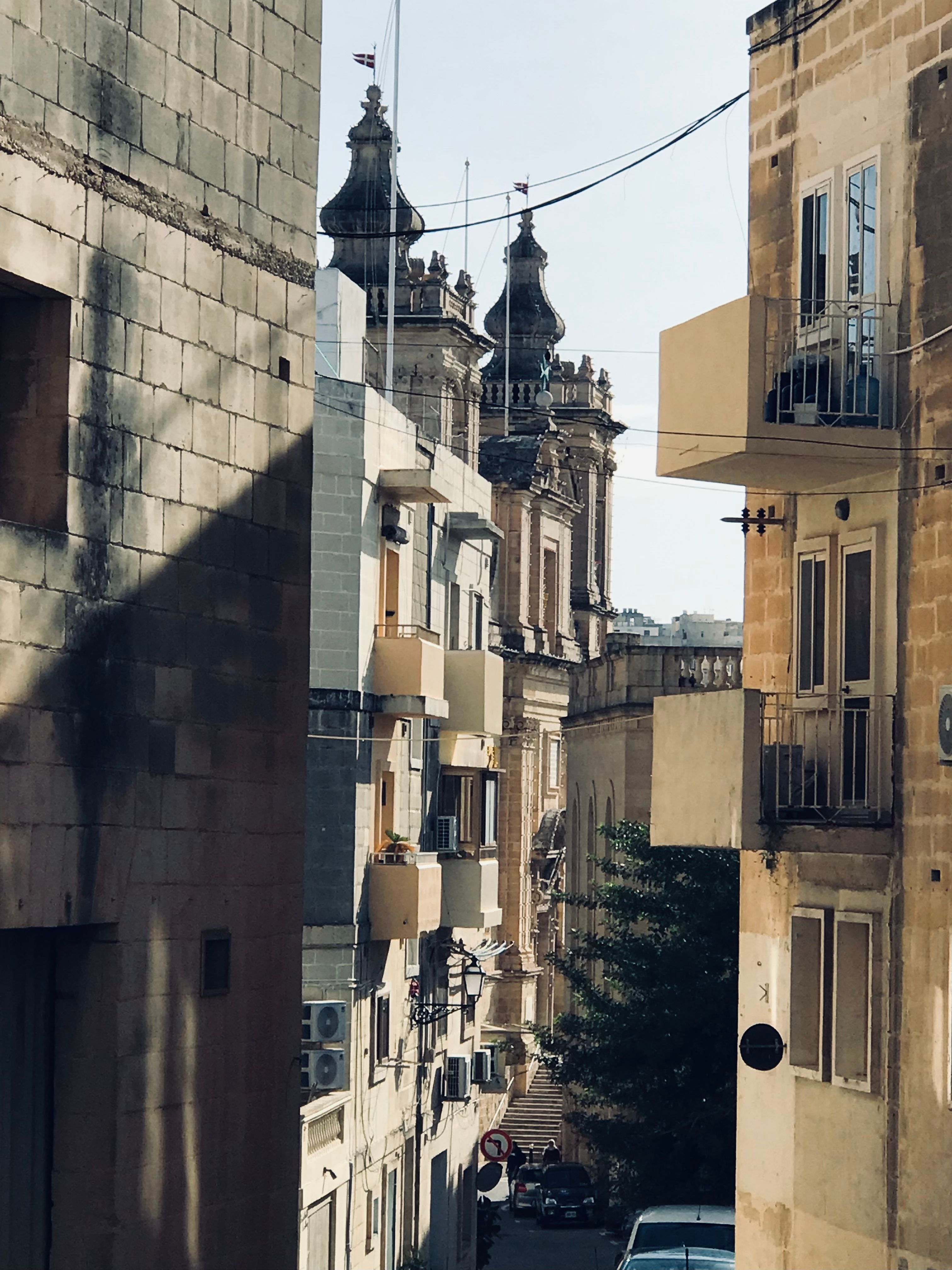 Historic Street View with Baroque Church in Malta · Free Stock Photo