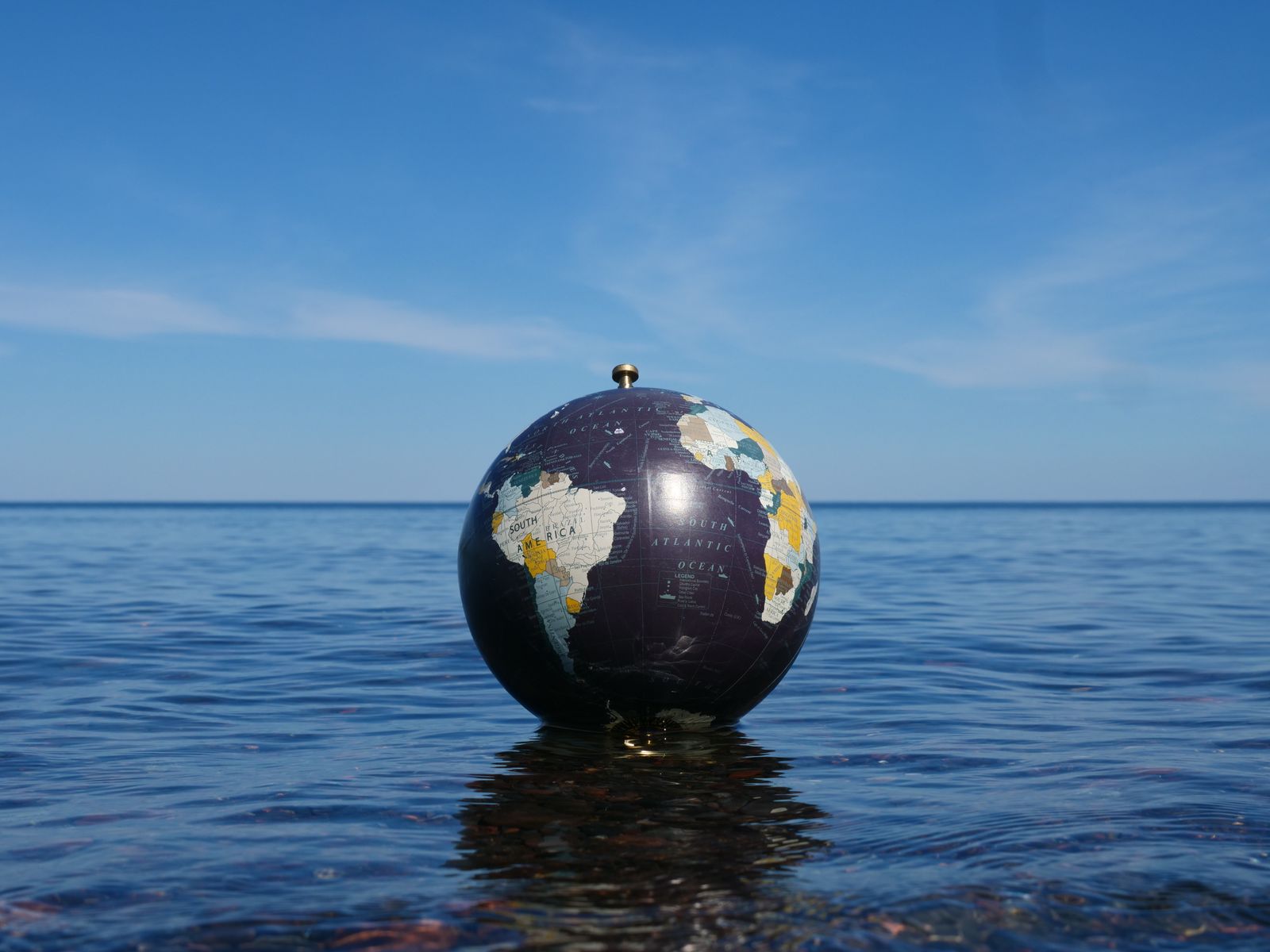 Earth Globe Photos, Download The BEST Free Earth Globe Stock Photos ...