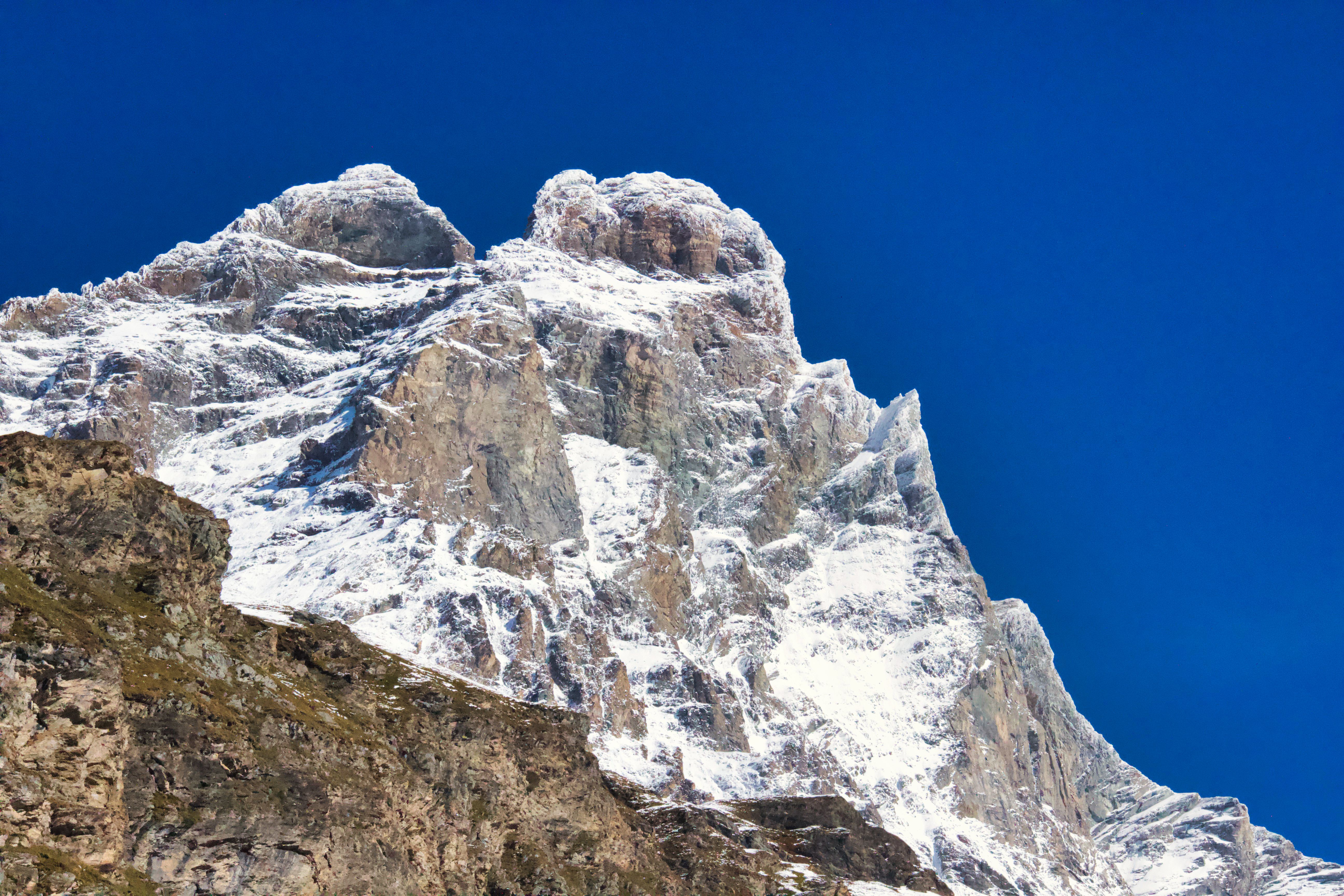 Snow-Capped Matterhorn in Breuil-Cervinia · Free Stock Photo