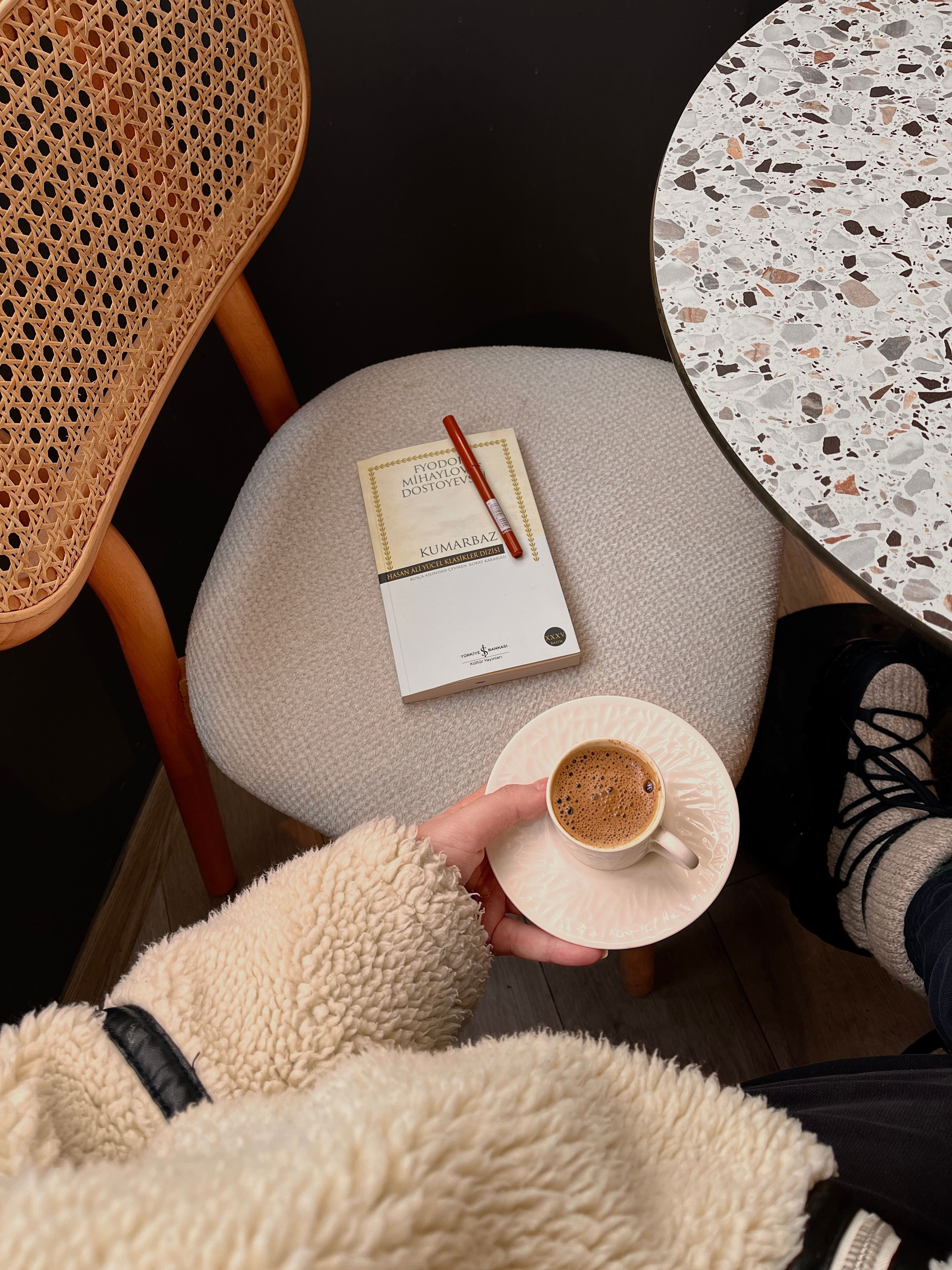 Cozy Coffee Break with Book and Warm Outfit · Free Stock Photo
