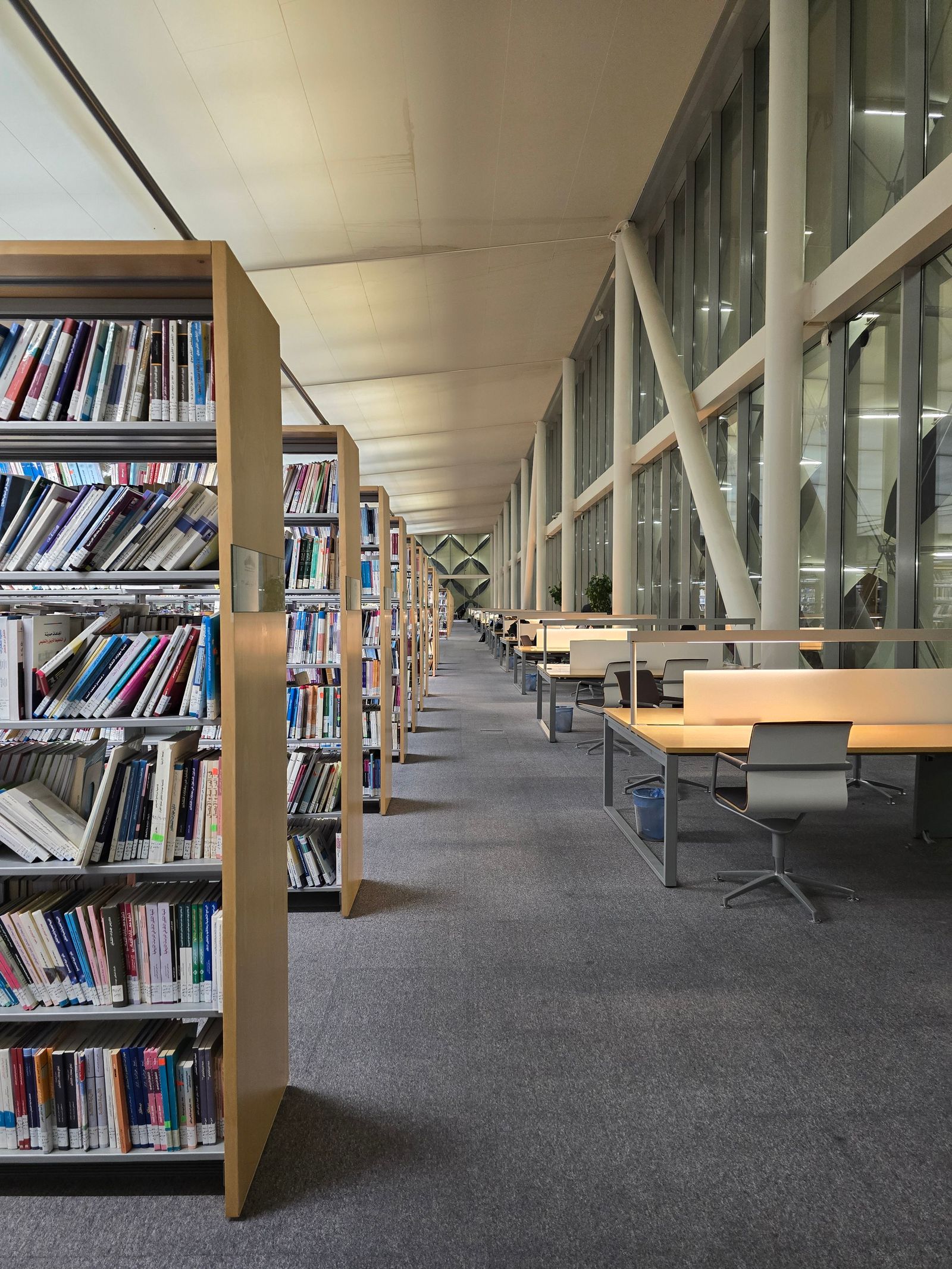 Modern Library Interior Photos, Download The BEST Free Modern Library ...