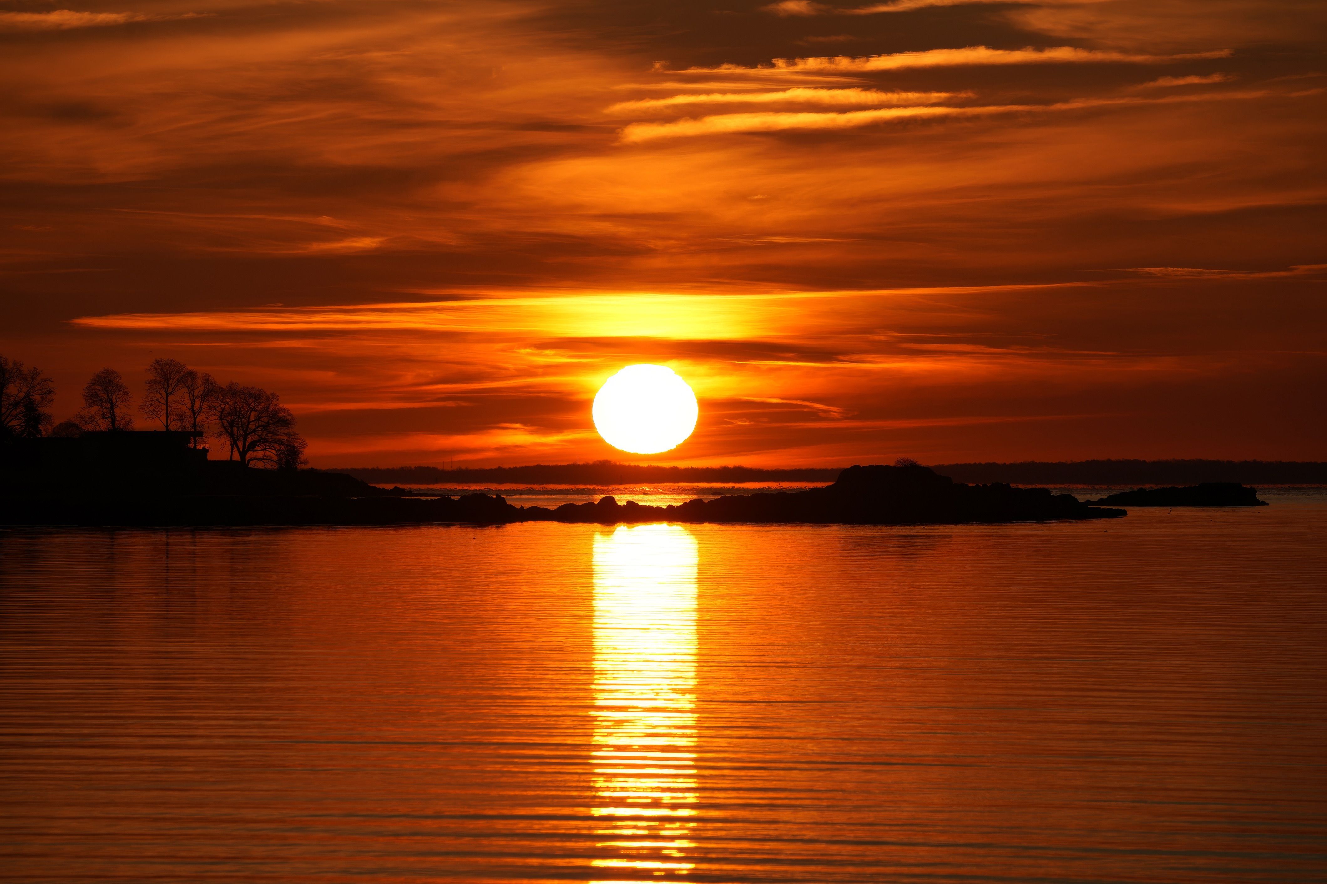 Sunsets Over Water Photos, Download The BEST Free Sunsets Over Water ...