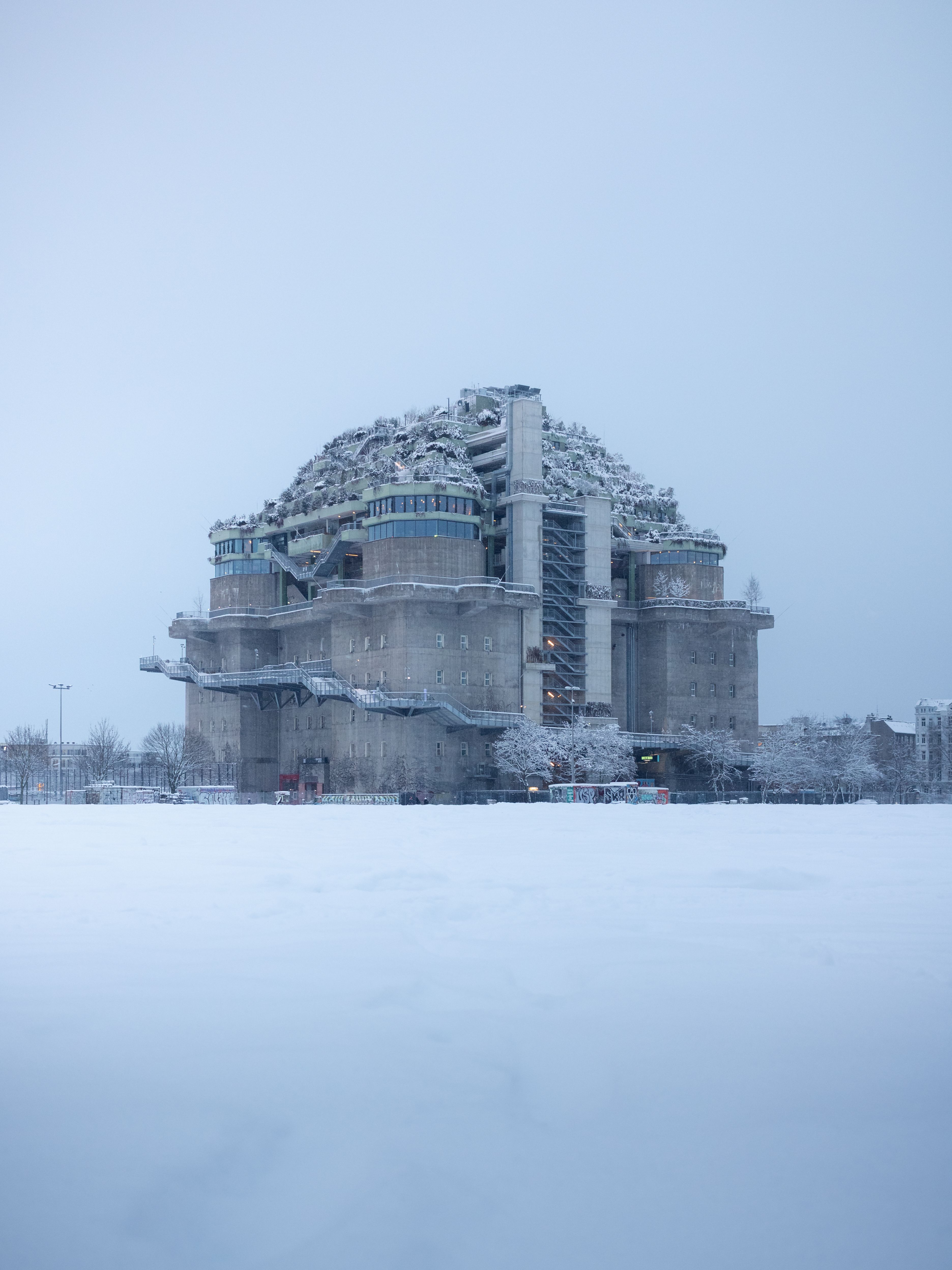 Snowy Winter View of St. Pauli Bunker in Hamburg · Free Stock Photo