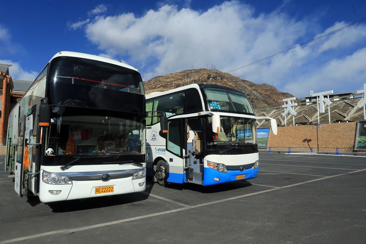 Bus Travel Photos, Download The BEST Free Bus Travel Stock Photos & HD ...