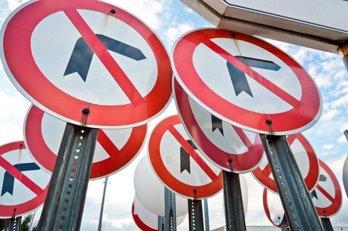 Traffic Signs Photos, Download The BEST Free Traffic Signs Stock Photos ...