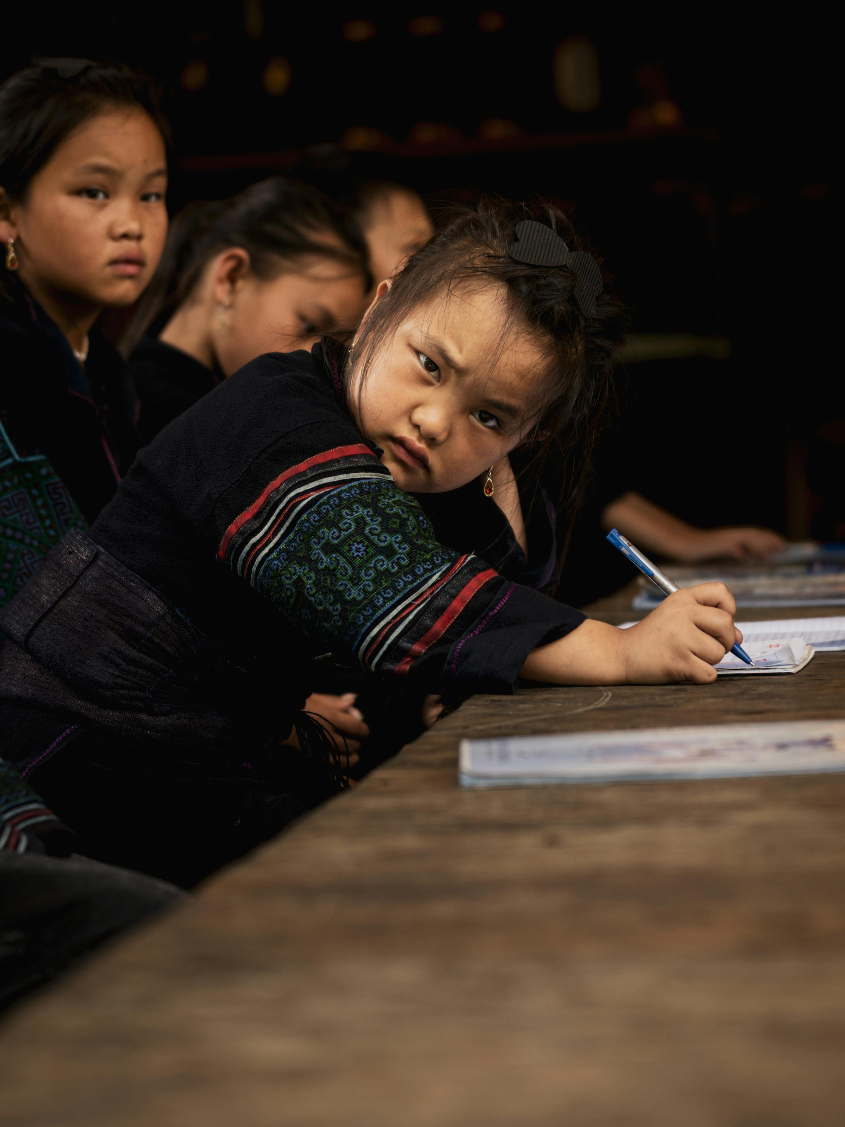 466.084+ Fotos y Imágenes de Asian-mom-and-daughter Gratis · Banco de ...