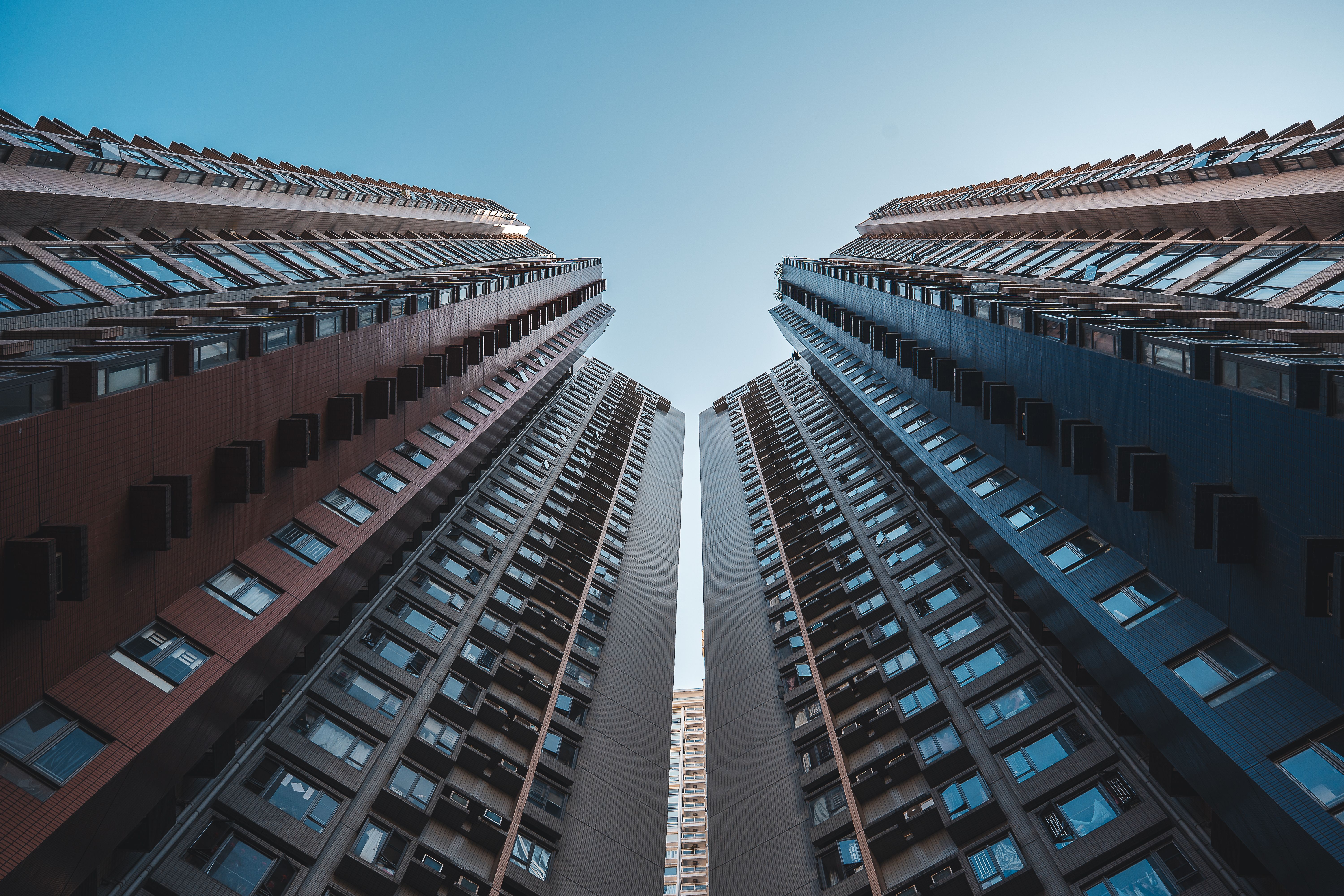 Symmetrical High-Rise Buildings in Hong Kong · Free Stock Photo