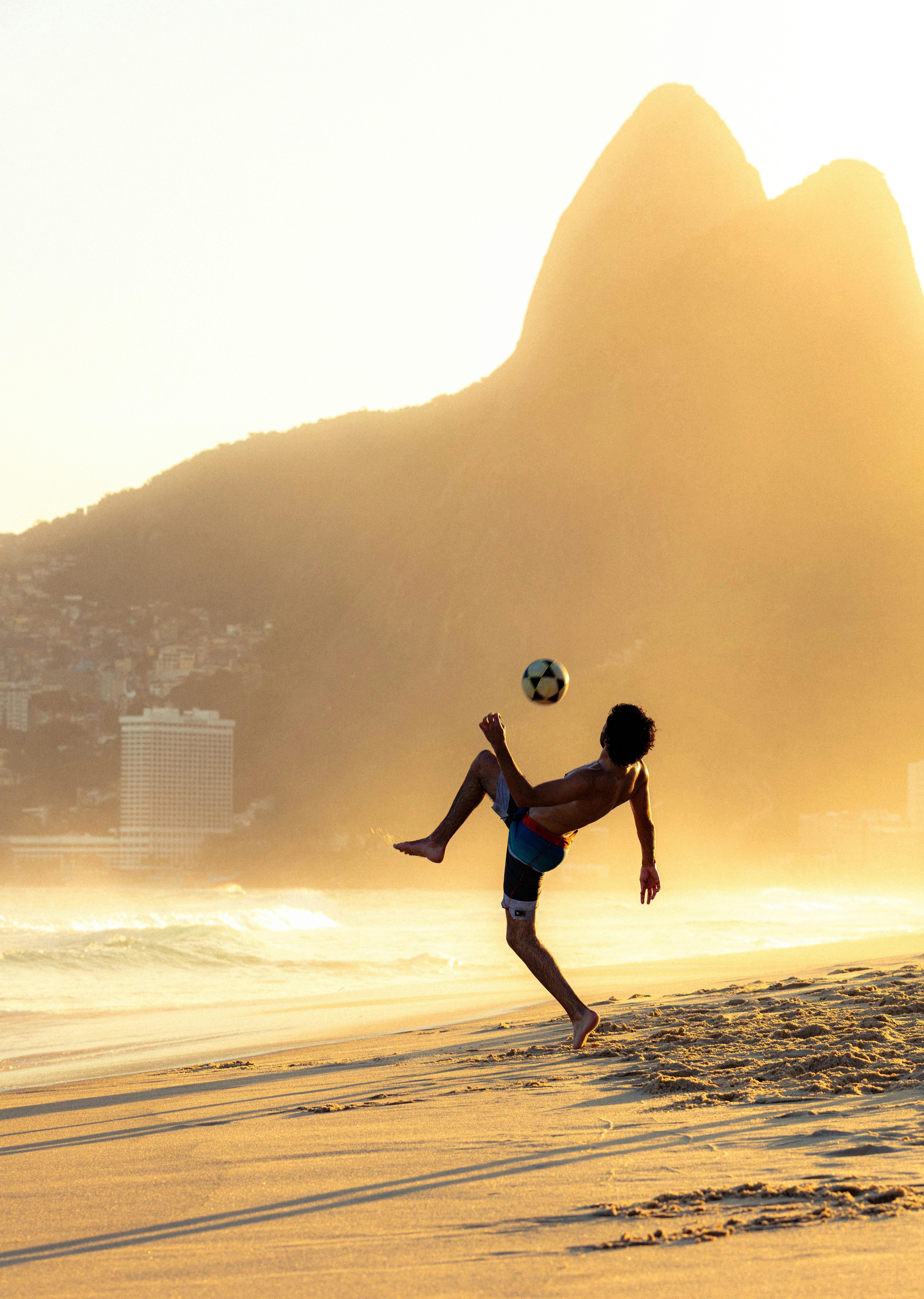 Starting Football Photos, Download The BEST Free Starting Football ...