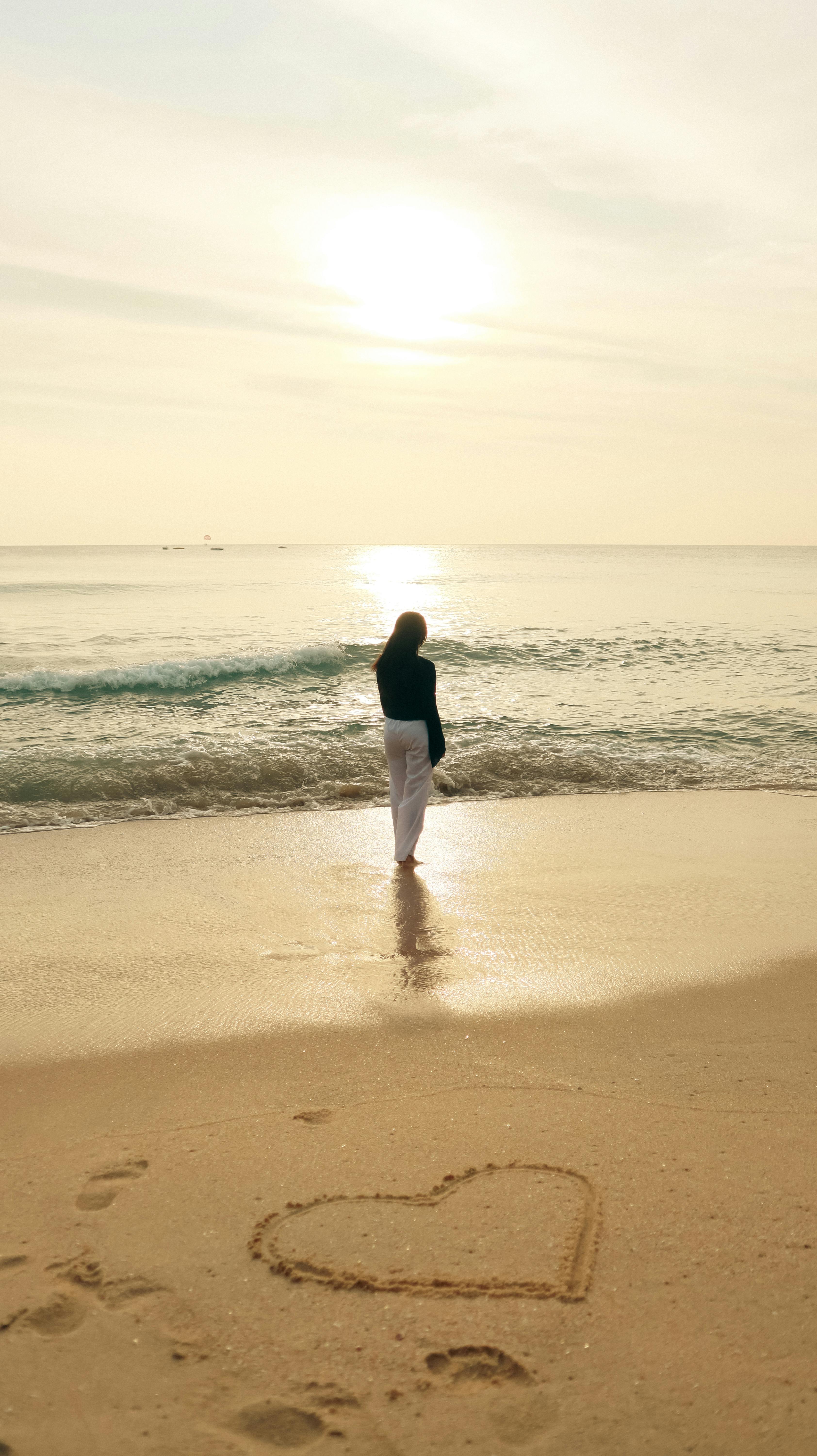 Video On Light On The Water Photos, Download The BEST Free Video On ...