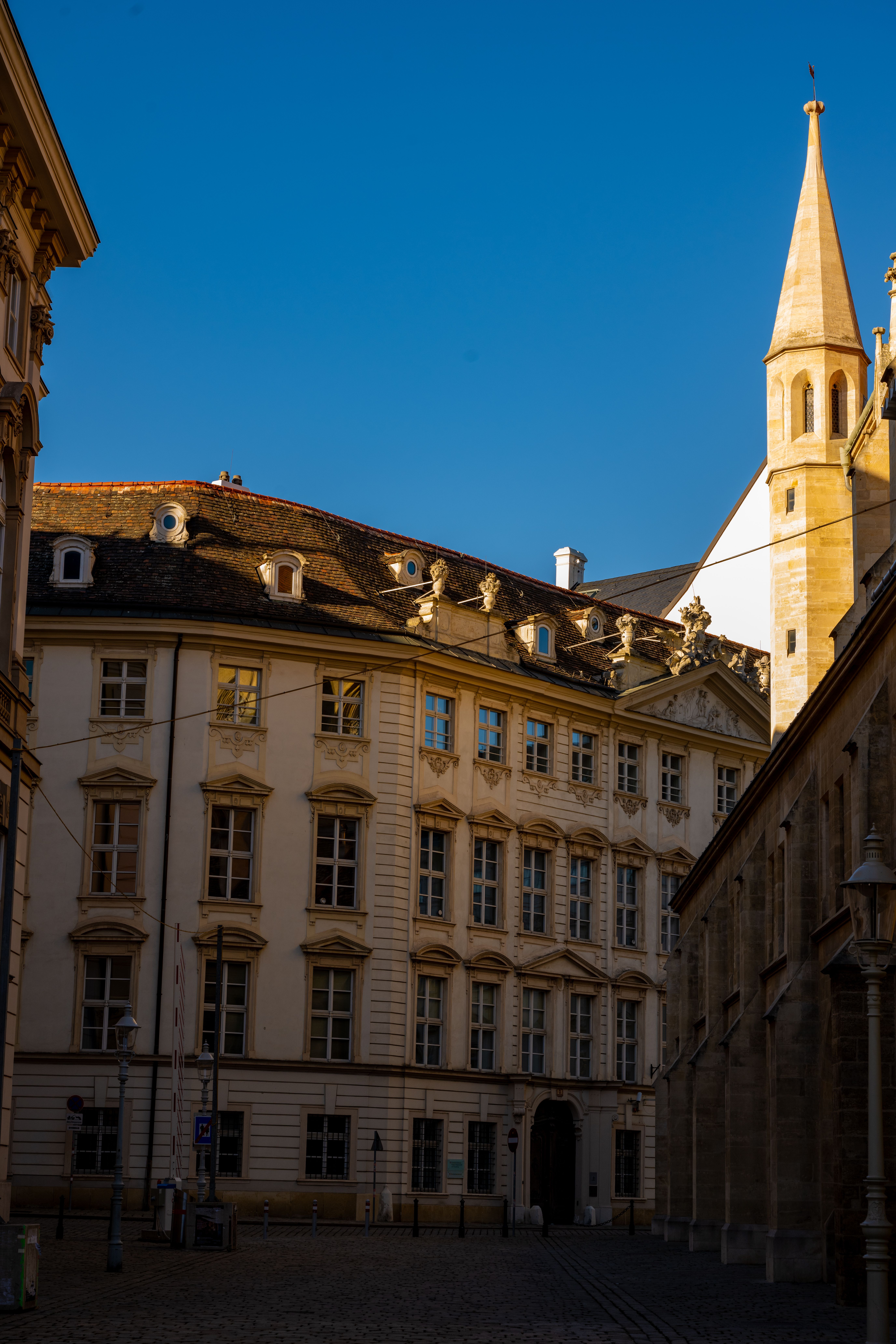 Historic Vienna Architecture with Tower in Sunlight · Free Stock Photo