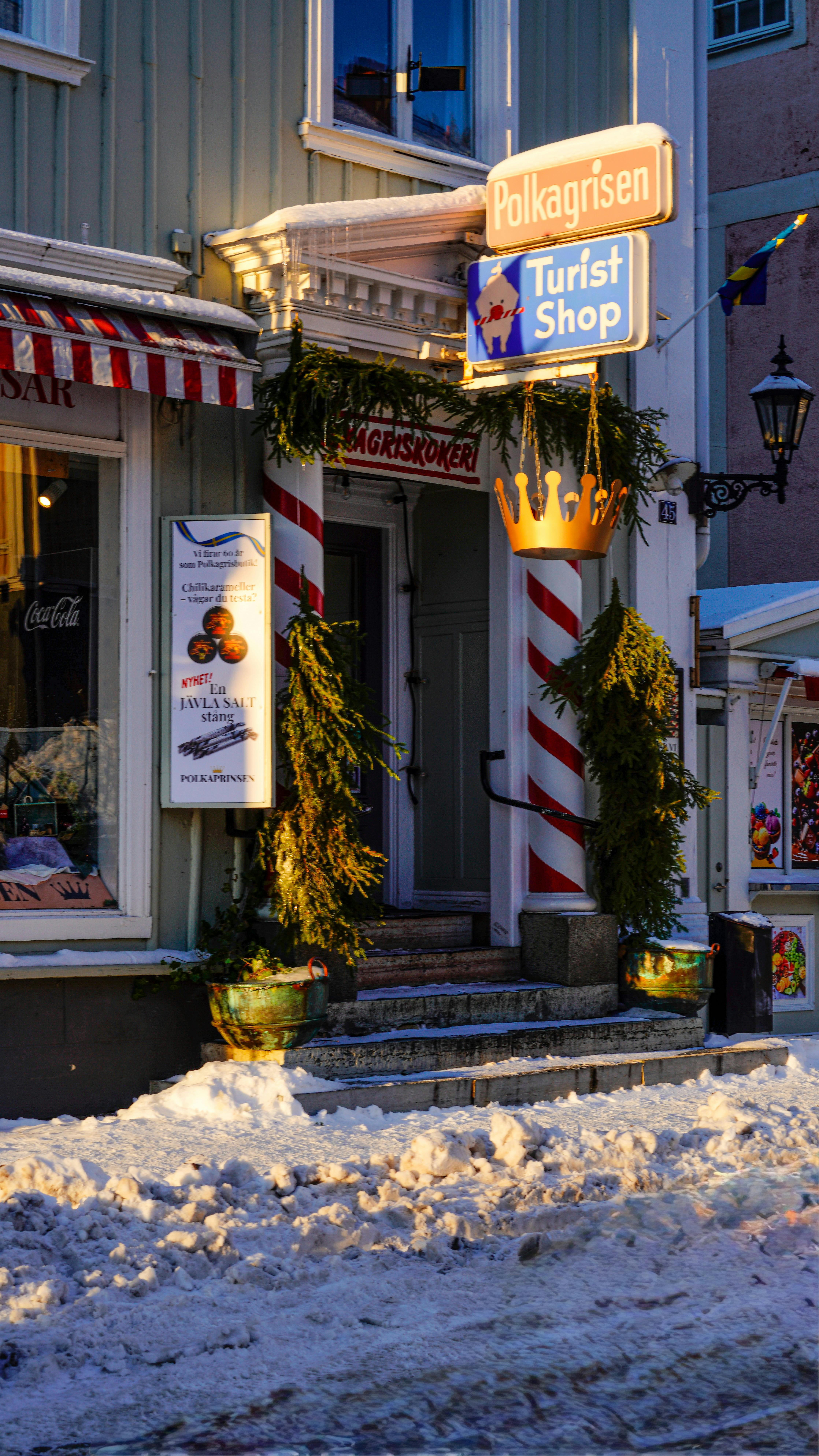 Sign Vieyam Photos, Download The BEST Free Sign Vieyam Stock Photos ...