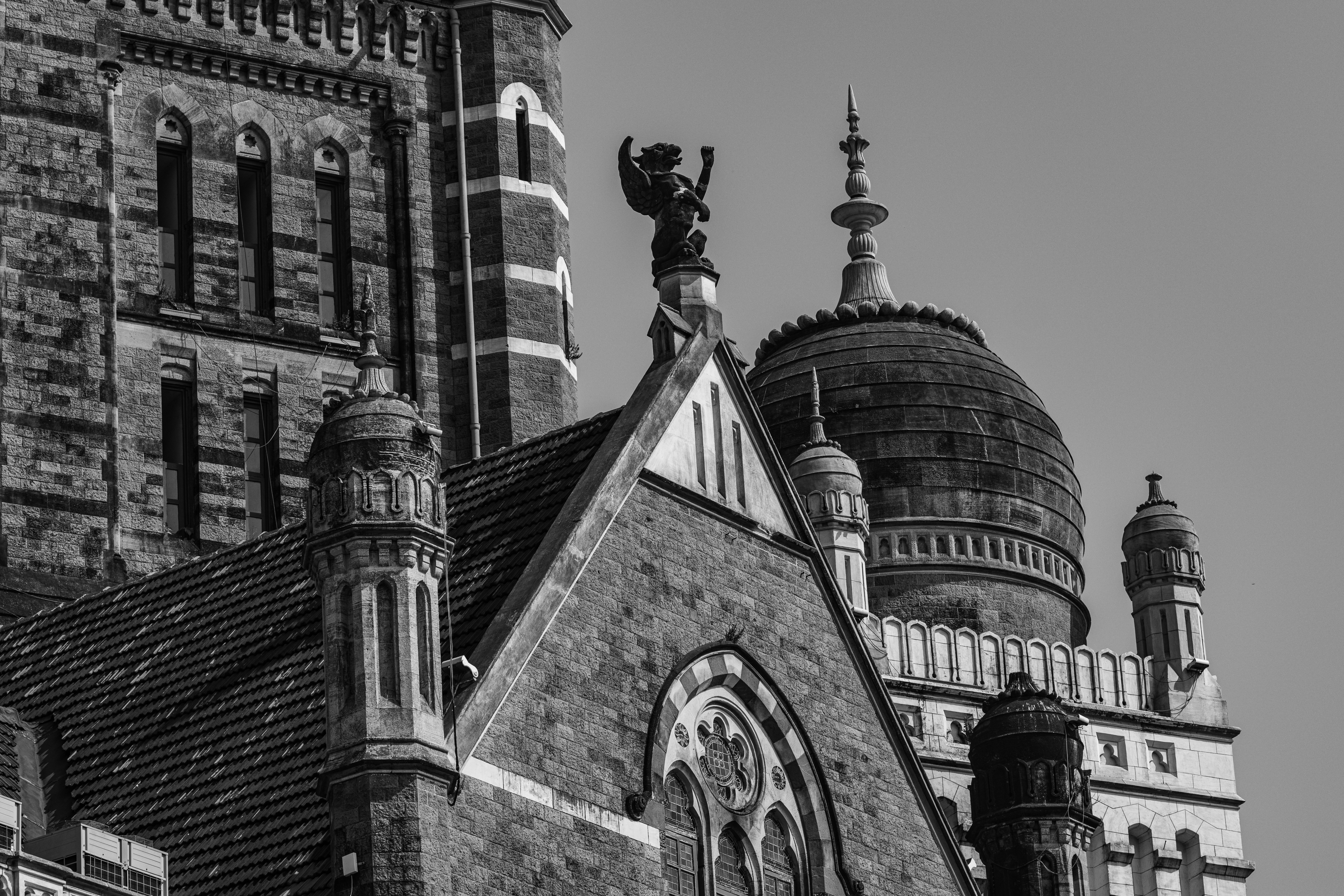 Gothic and Indo-Saracenic Architecture Fusion · Free Stock Photo